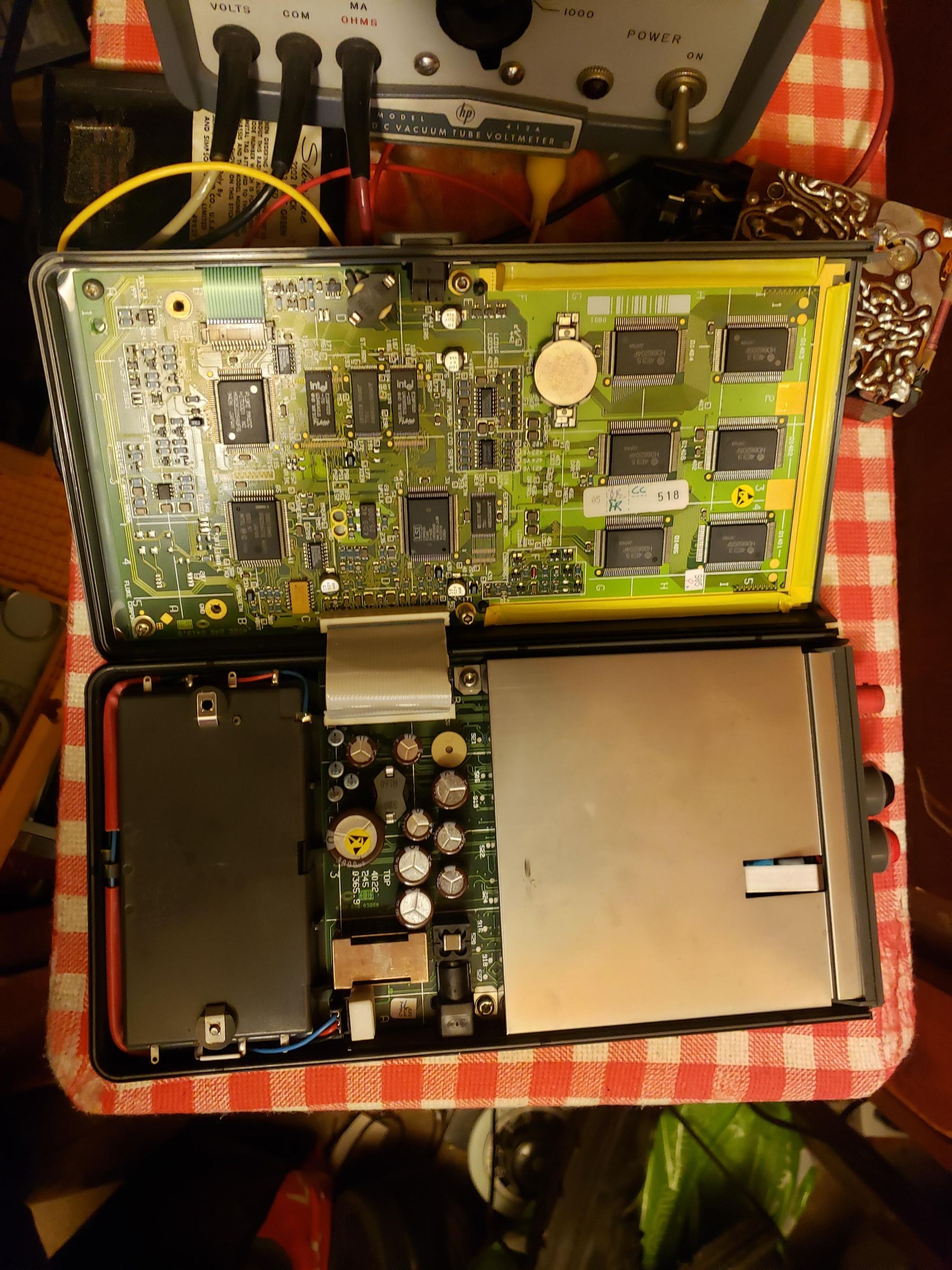 Fluke 91, 96 Keypad Replacement : 4 Steps - Instructables