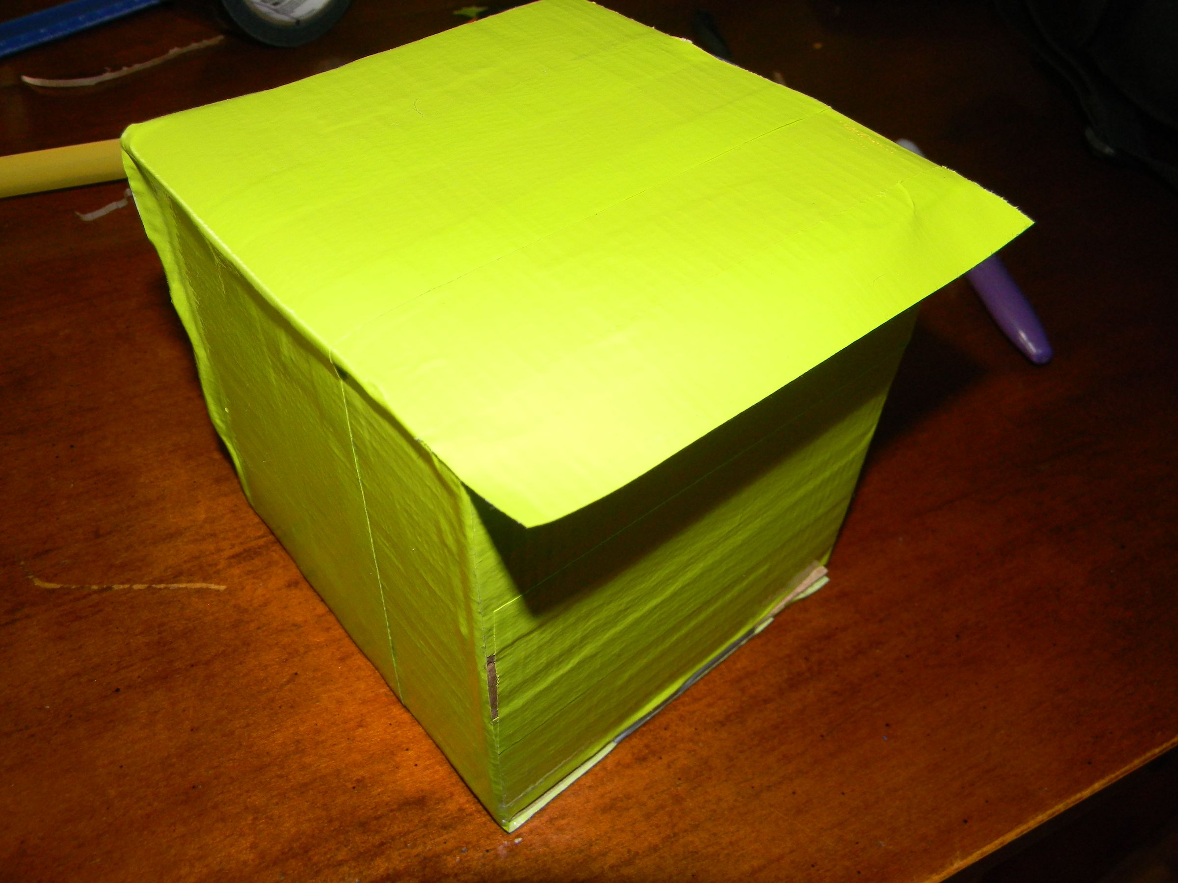 Mini Duct Tape Minecraft Heads : 8 Steps - Instructables