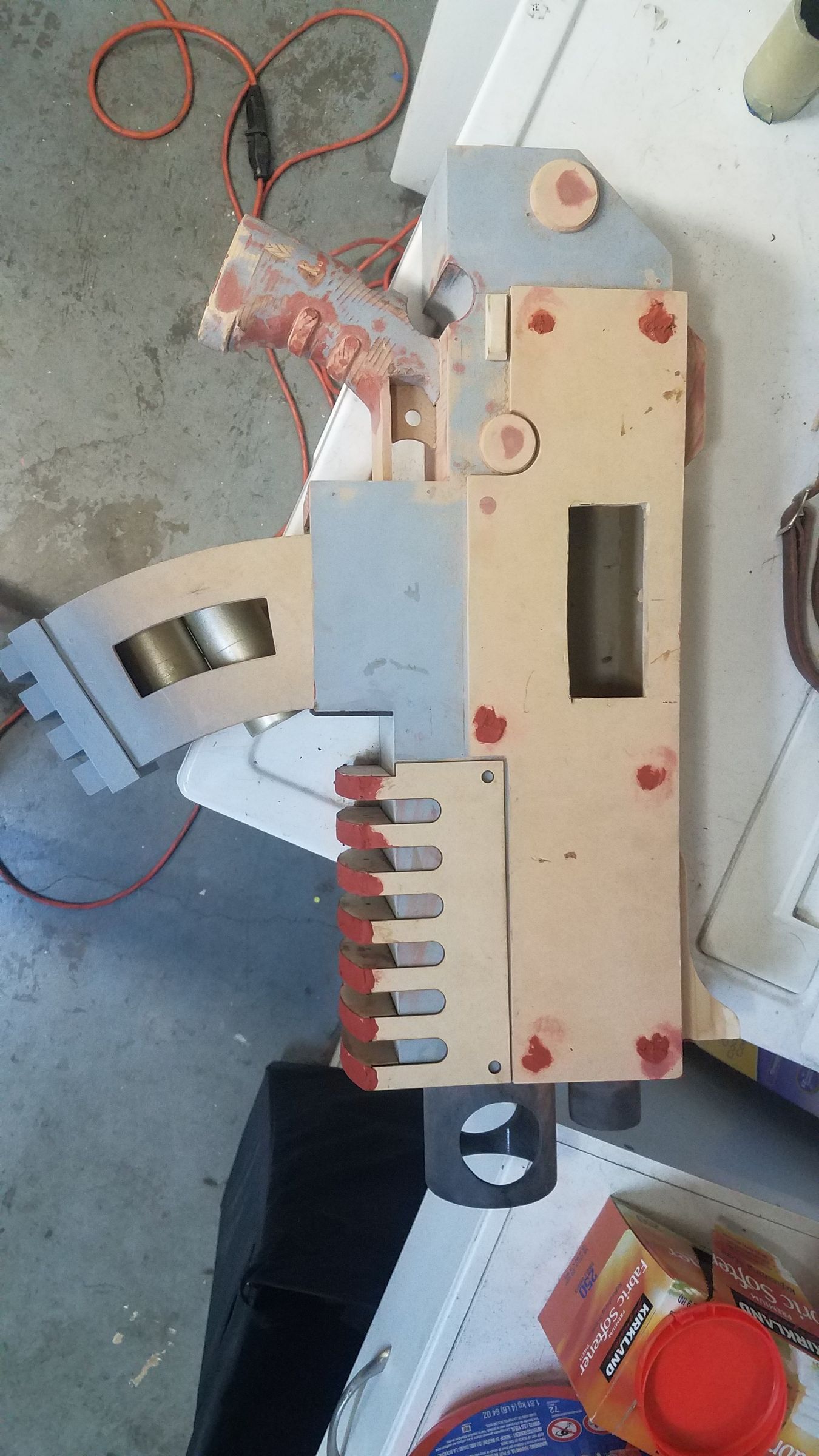 40K Bolter Prop : 5 Steps - Instructables