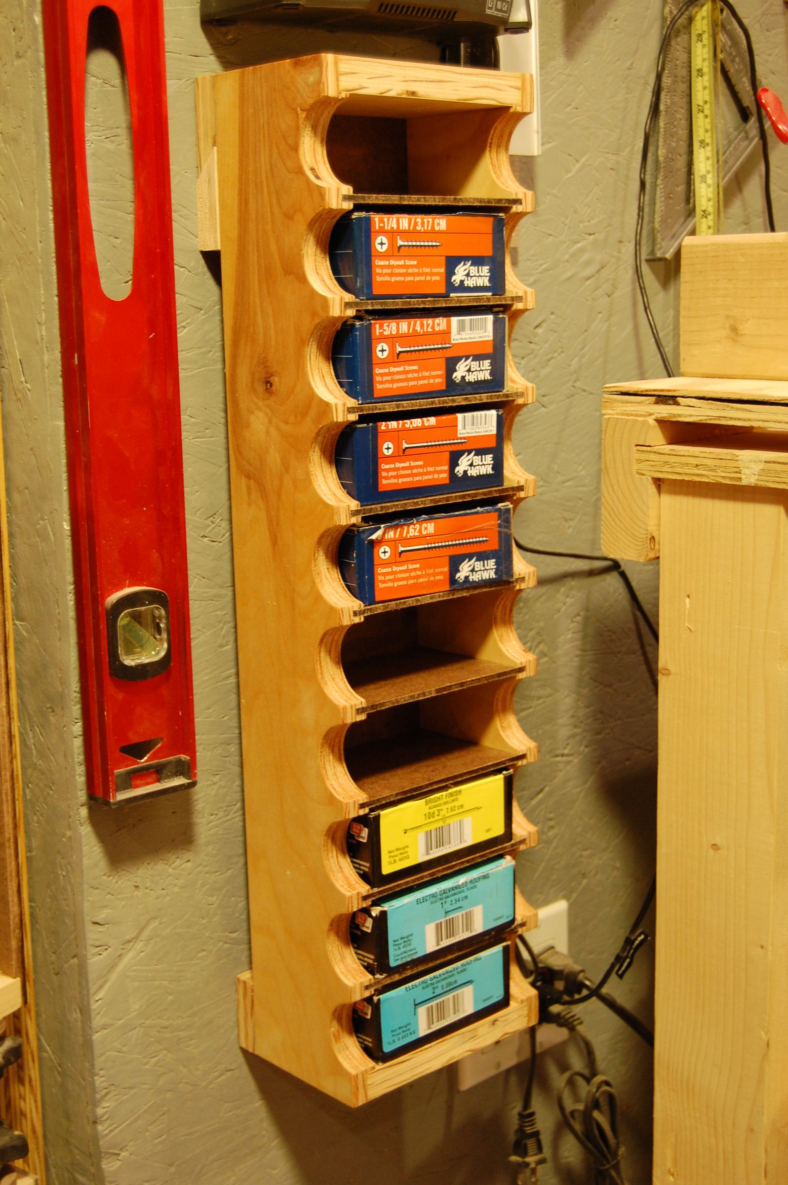 1lb Boxed Screw Storage Rack : 6 Steps (with Pictures) - Instructables