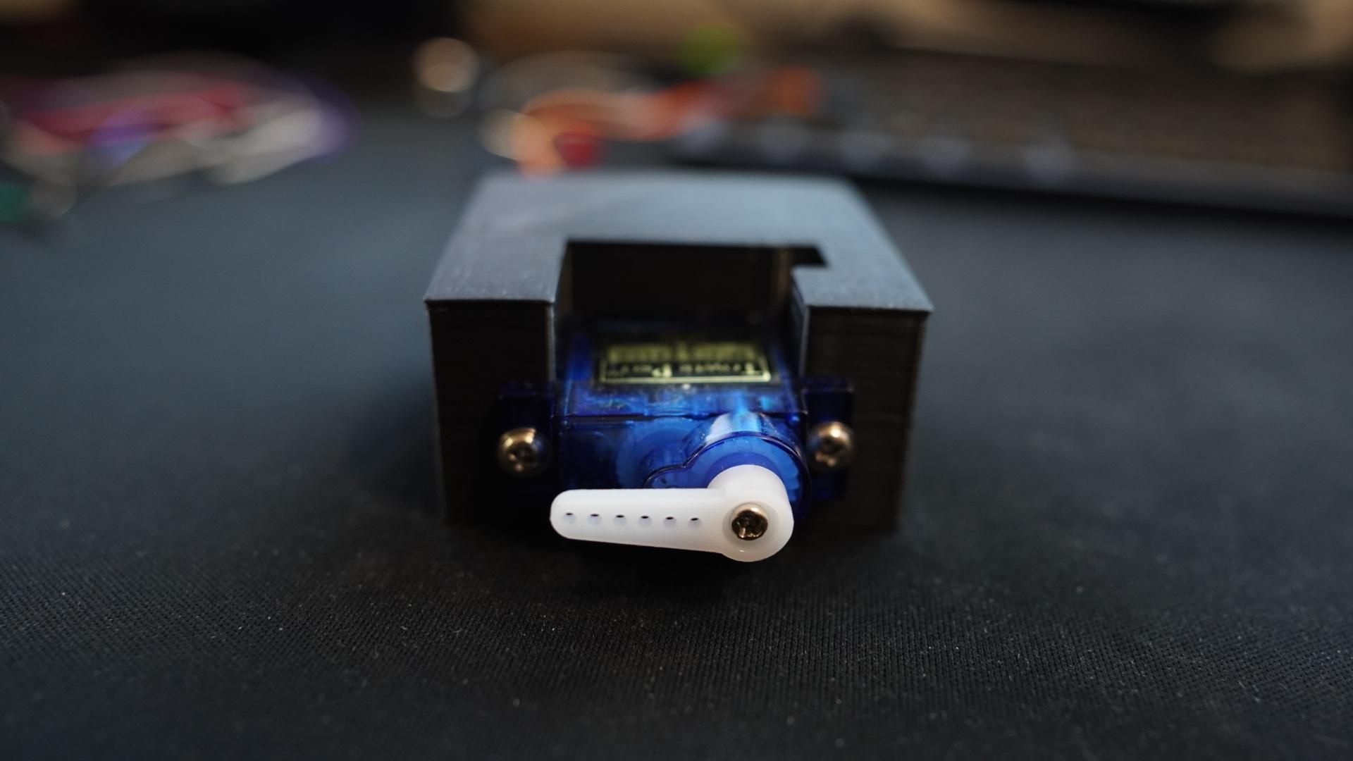 Remote Shutter Circuit : Pentax K1000 Film Camera : 6 Steps (with ...
