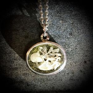 How to Build a Faux Gothic Temple in a Small Space Using PVC Pipes ...