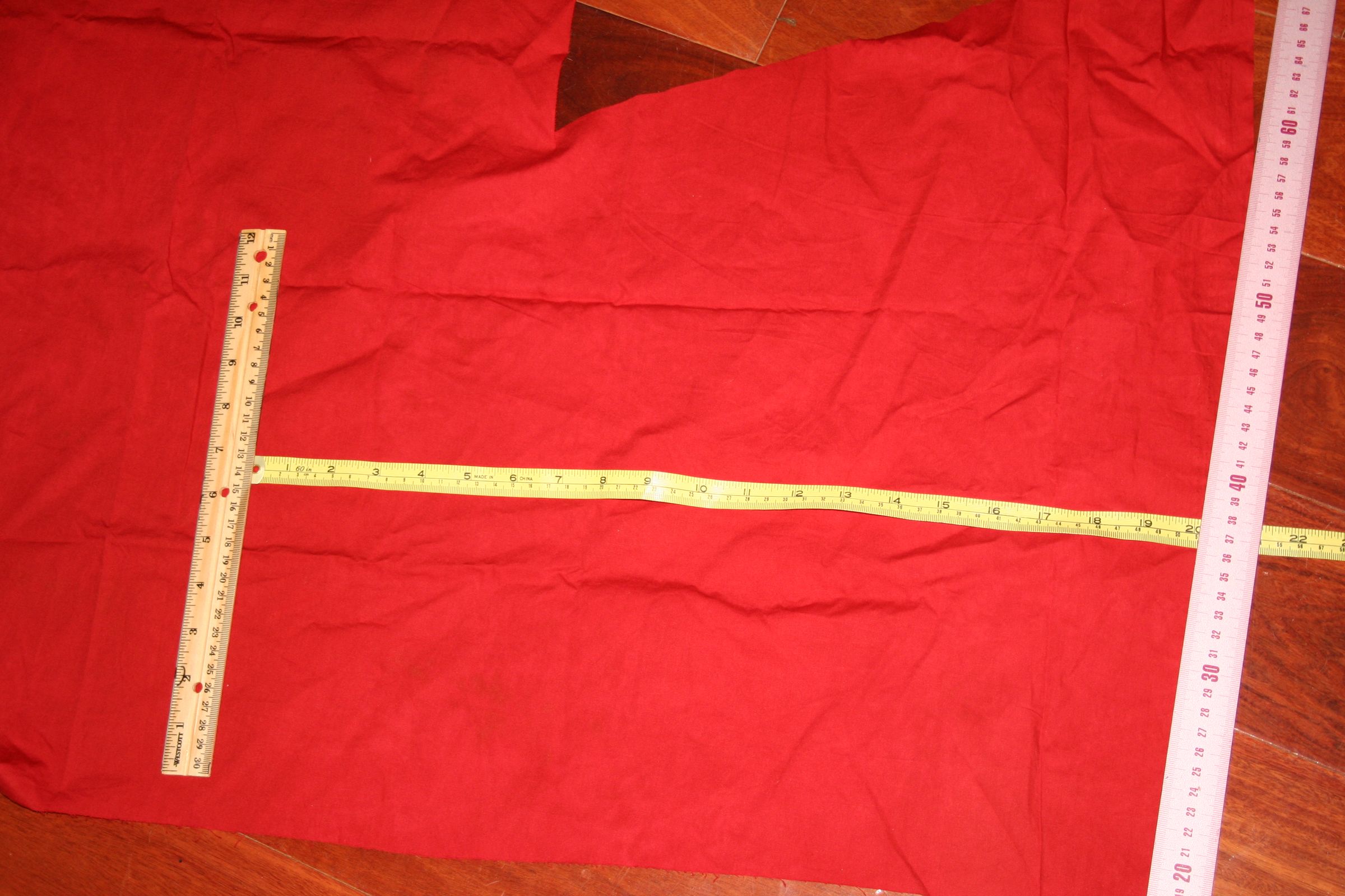 Underdog Cape for Your Dog!! : 6 Steps - Instructables