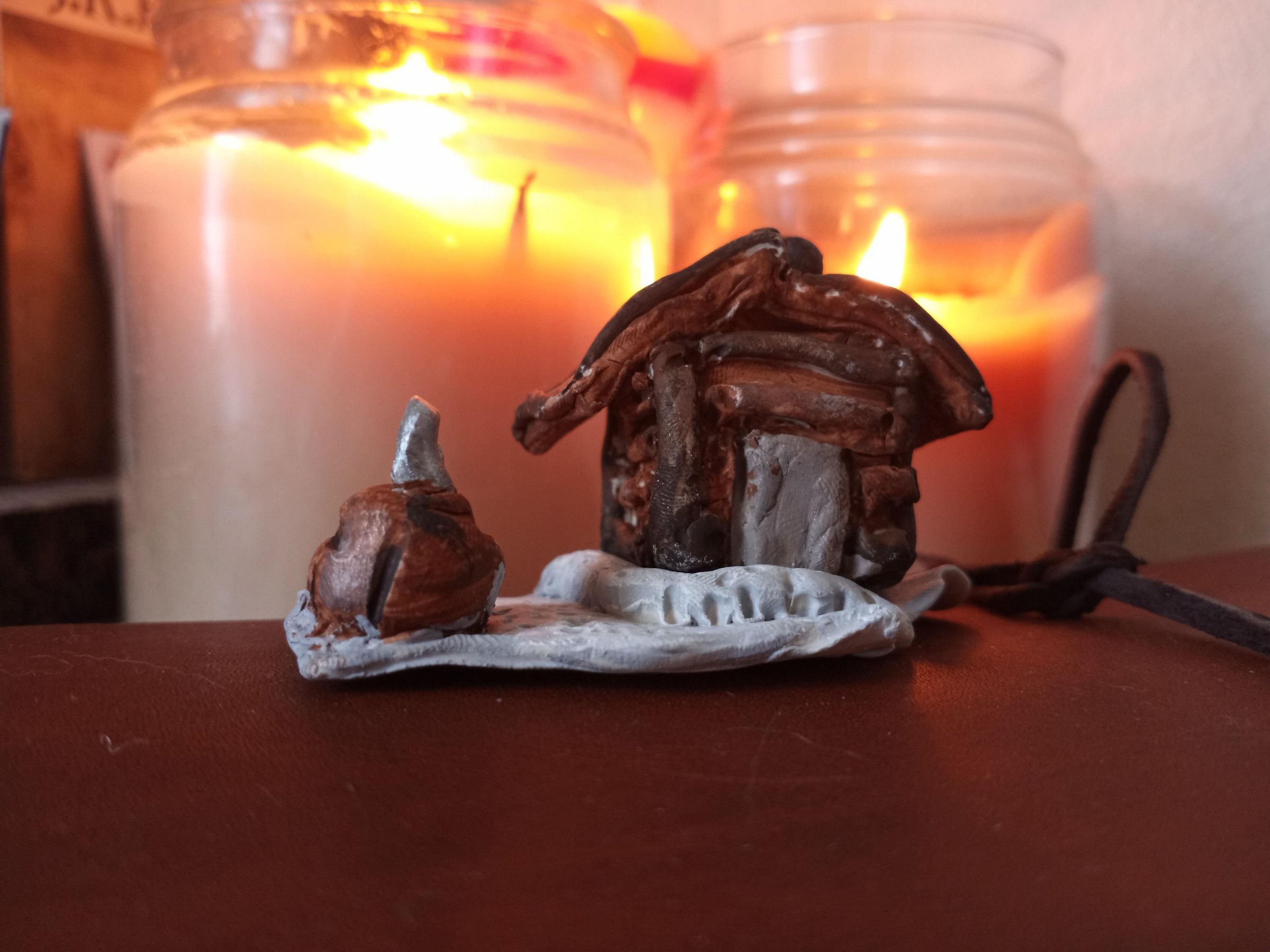 Small Painted Clay Cabin : 5 Steps - Instructables