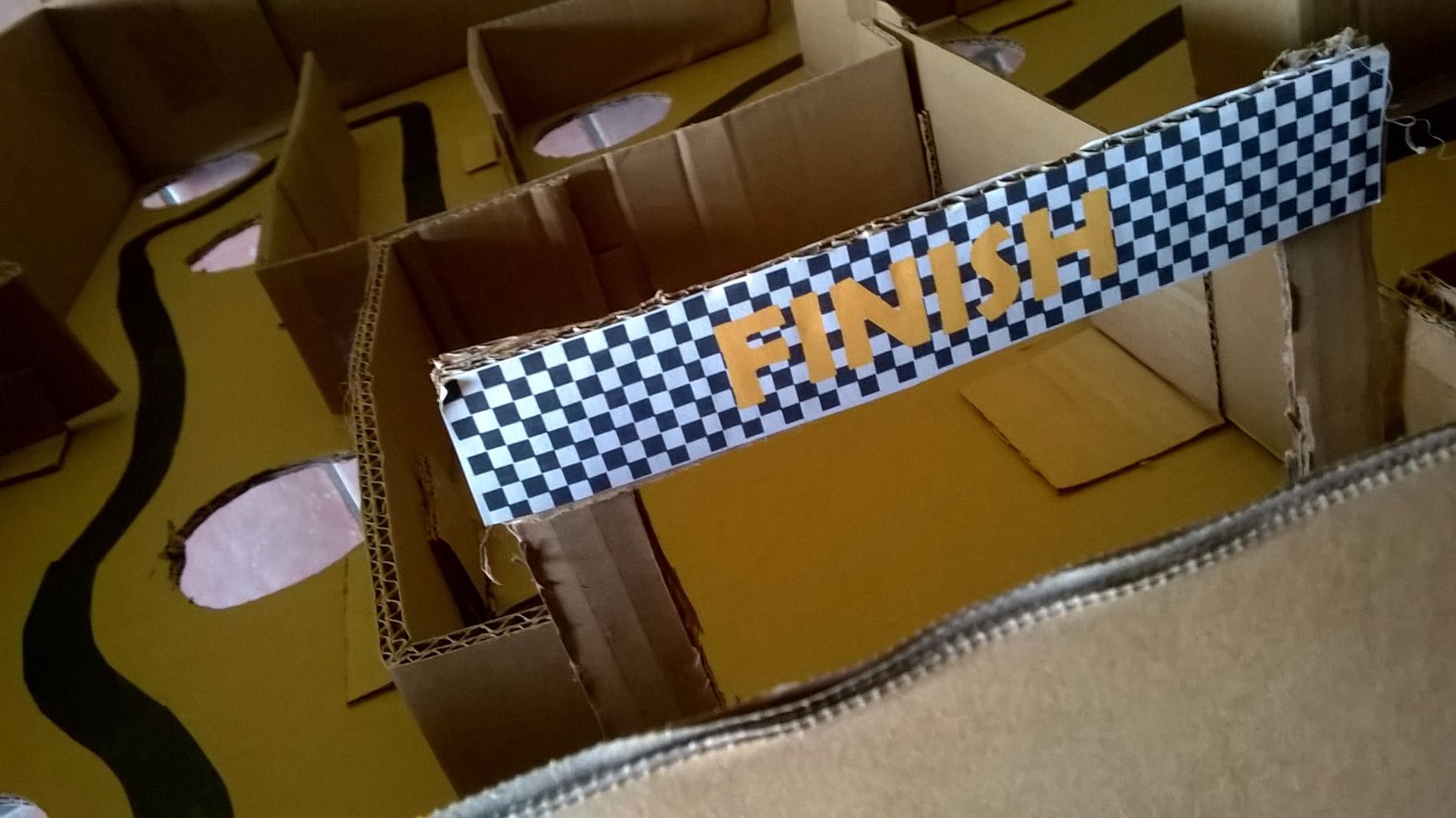 Giant Card Box Marble Maze : 4 Steps (with Pictures) - Instructables