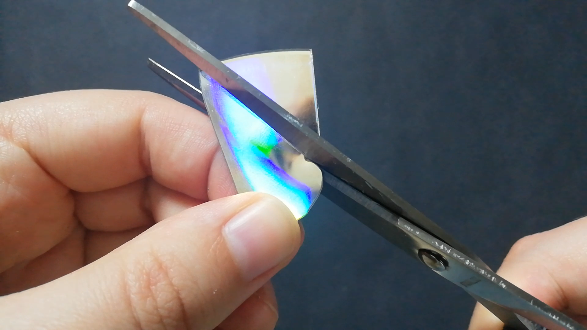 Holographic Gemstones From CDs : 9 Steps (with Pictures) - Instructables
