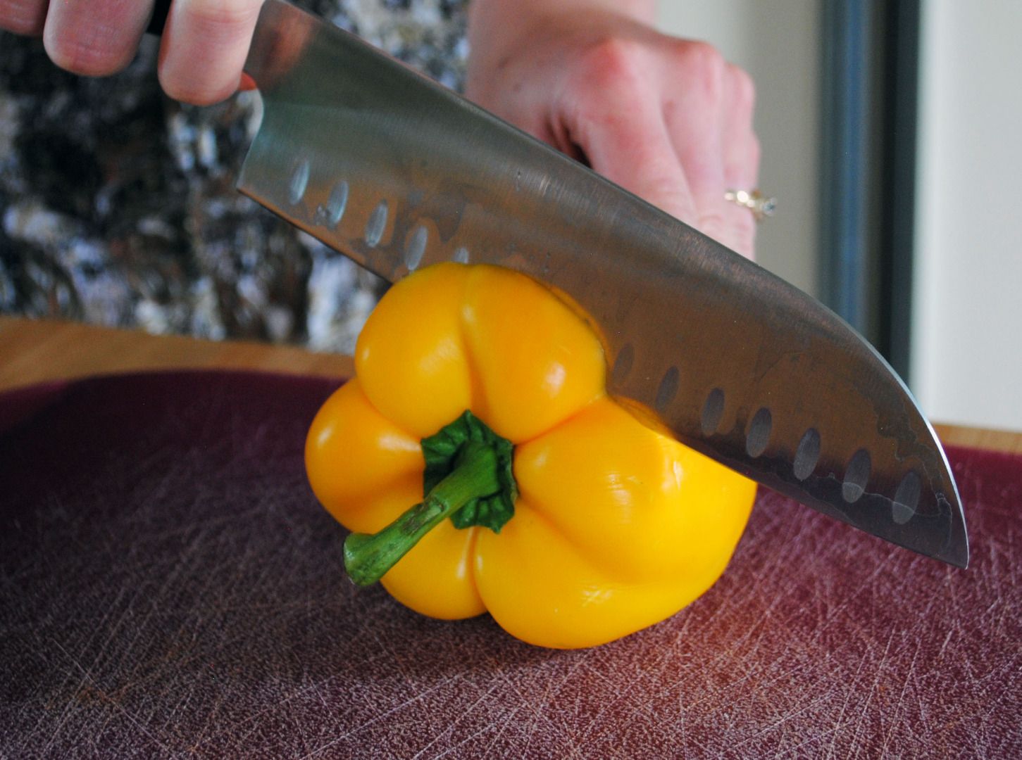 How to Easily Cut a Bell Pepper : 4 Steps (with Pictures) - Instructables