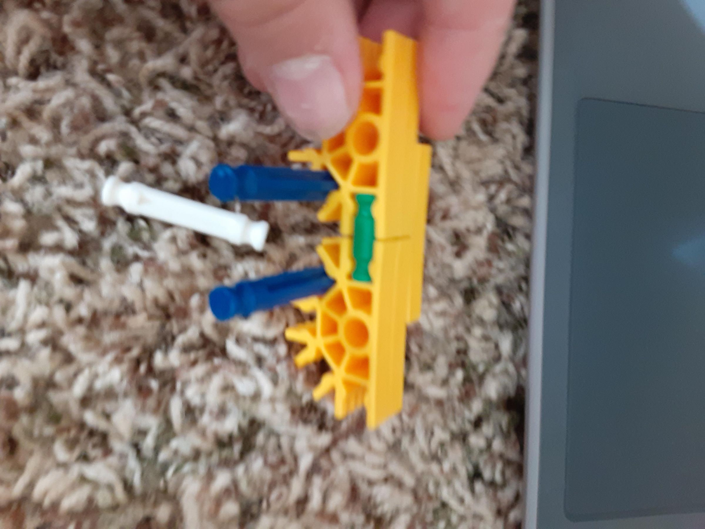 Customizable K'NEX Gun : 5 Steps - Instructables