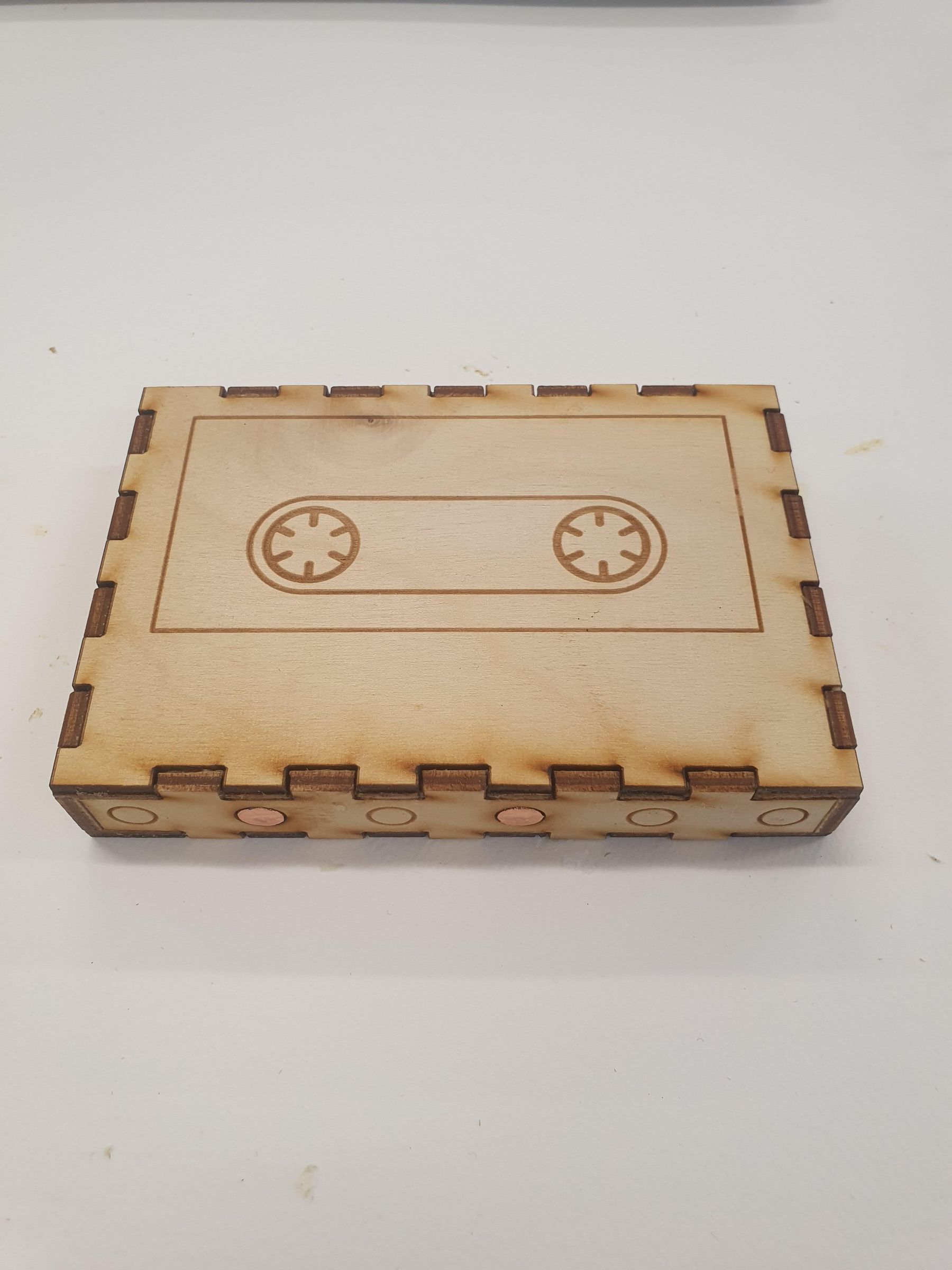 Capacitive Touch Cassette Player With LCD Display : 9 Steps - Instructables