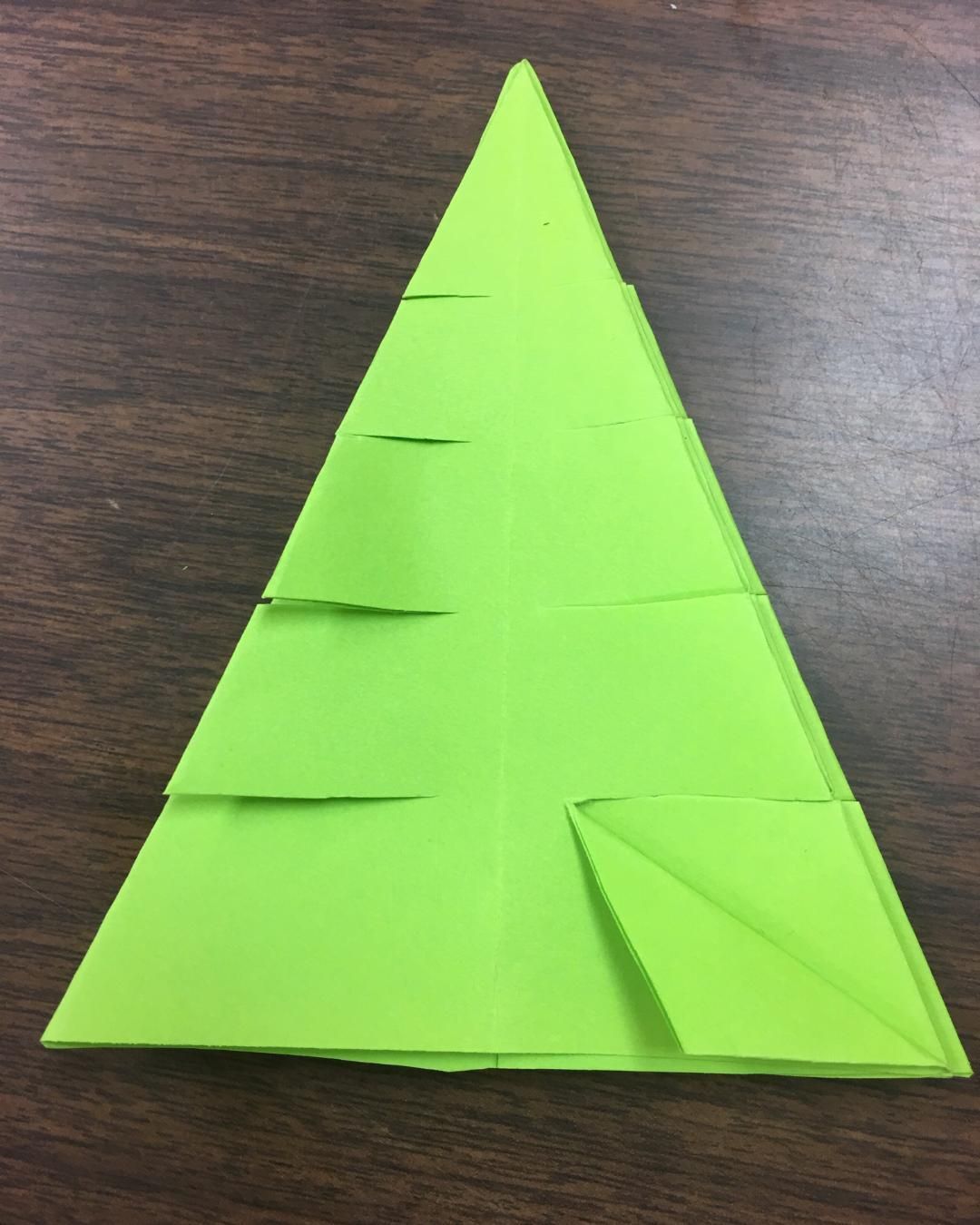 Kirigami Christmas Tree in Green : 15 Steps (with Pictures) - Instructables