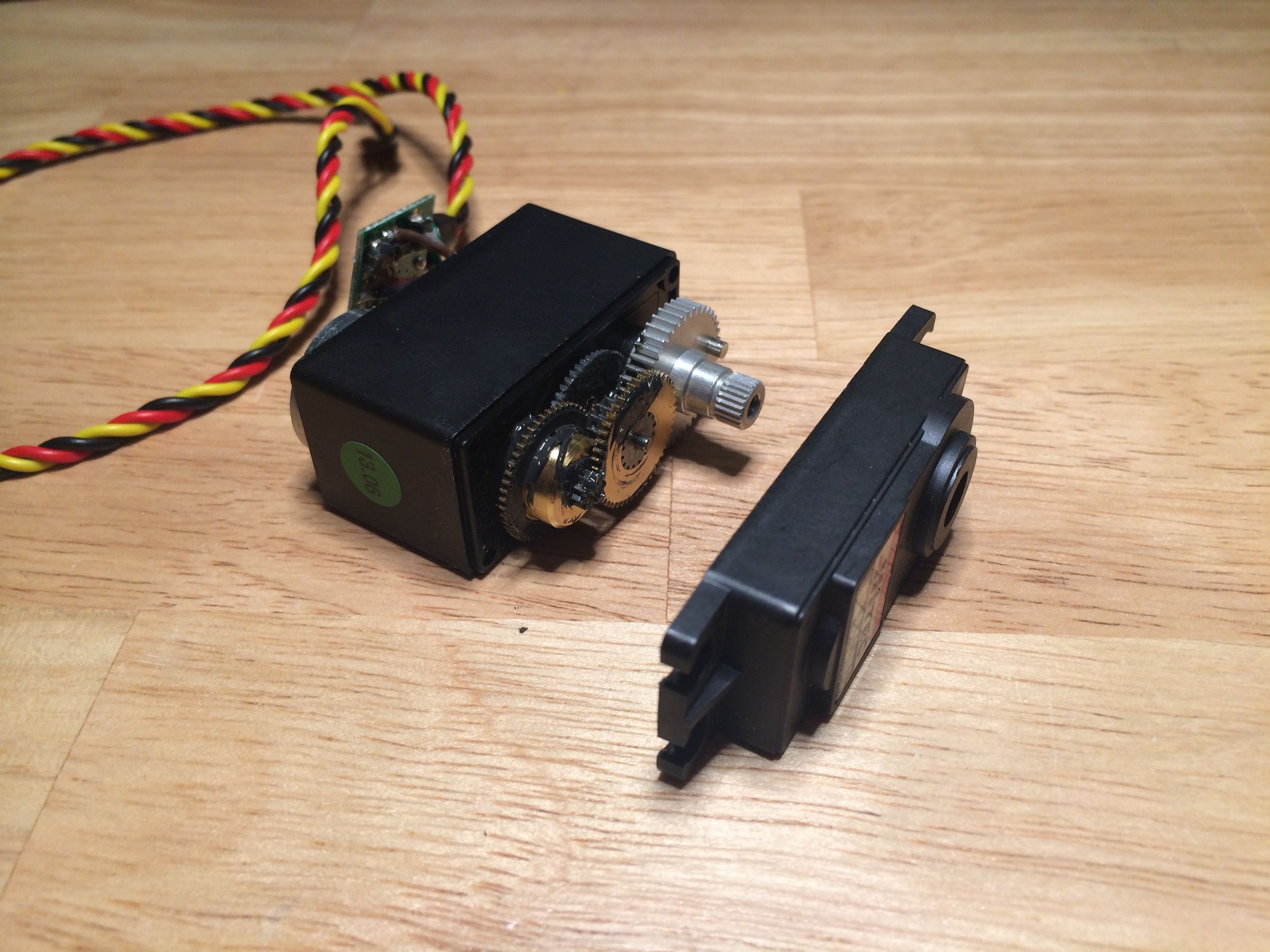 3D Printed RC Servo Case (Hitec HS-645MG) : 13 Steps - Instructables