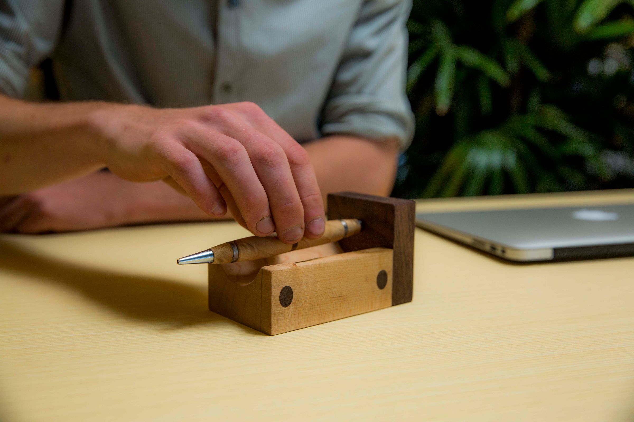 Magnetic Levitation Pen : 16 Steps (with Pictures) - Instructables