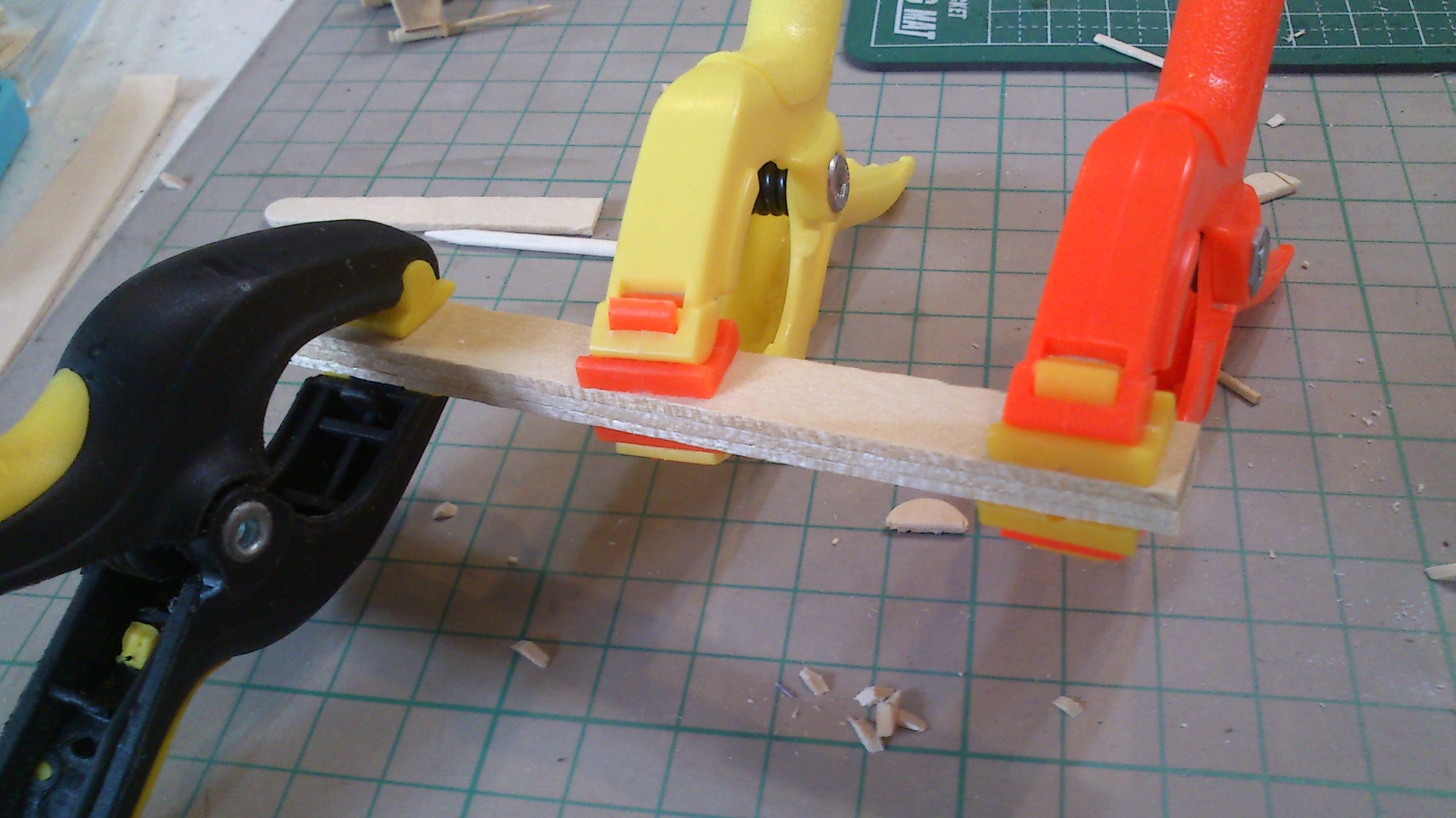 Mini Y-Wing Popsicle Stick Model : 9 Steps (with Pictures) - Instructables