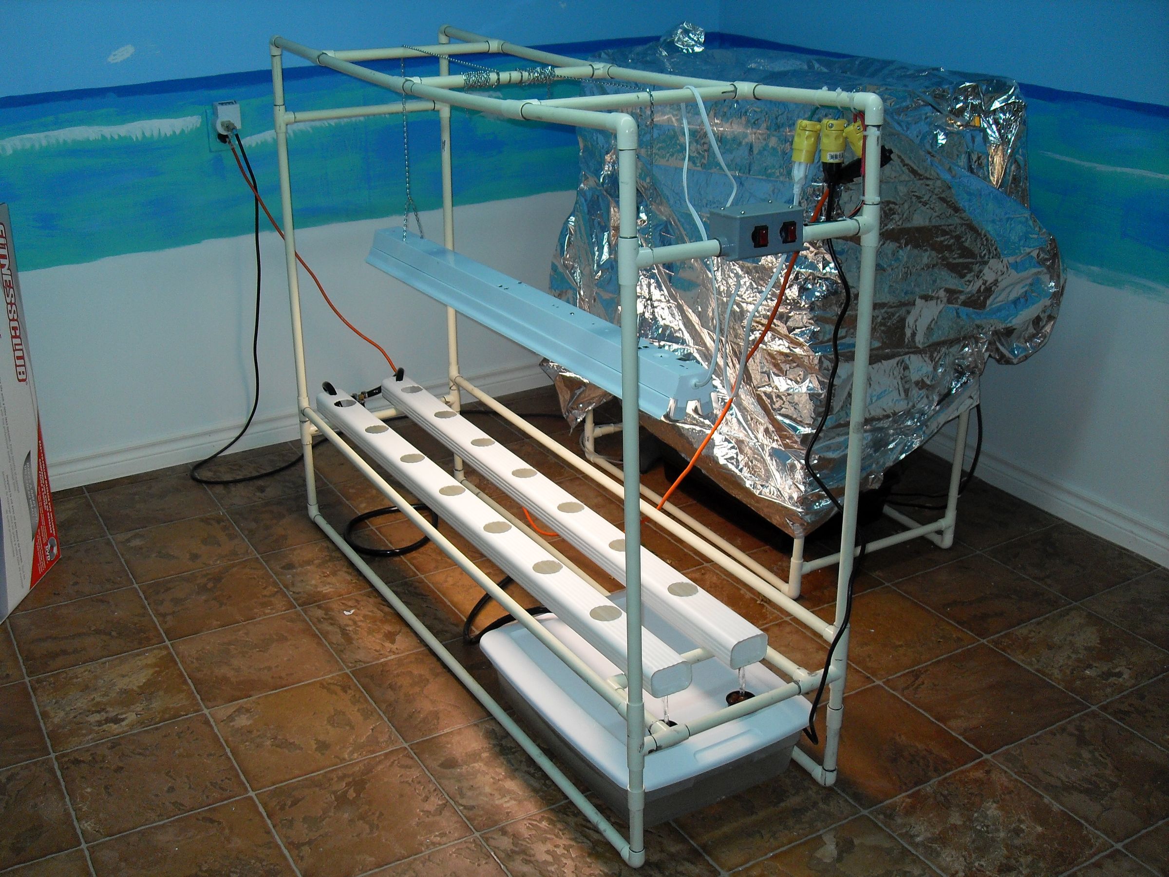 My Indoor NFT Hydroponics System - Instructables