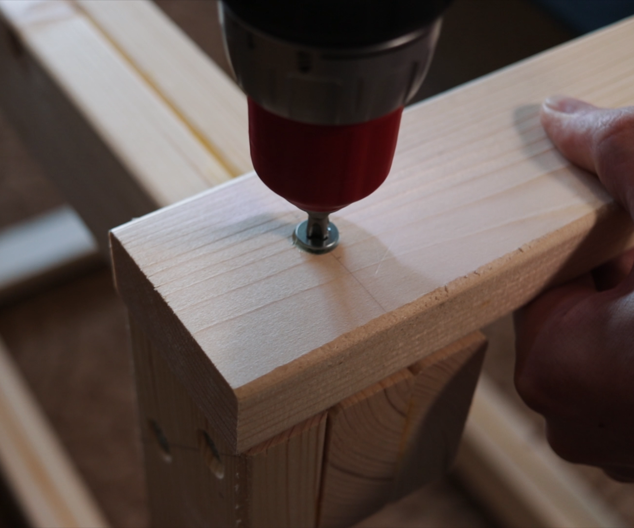 DIY Small/Portable/Convenient Workbench : 27 Steps (with Pictures ...