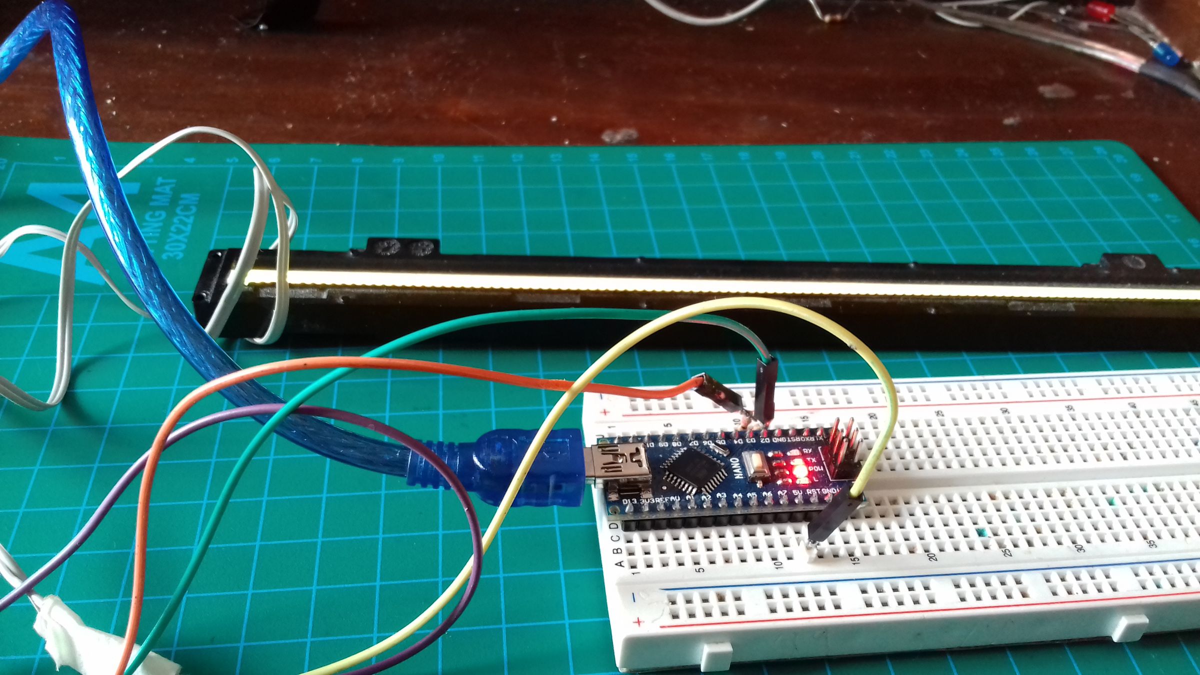 Strip Traffic Light With Arduino : 4 Steps - Instructables