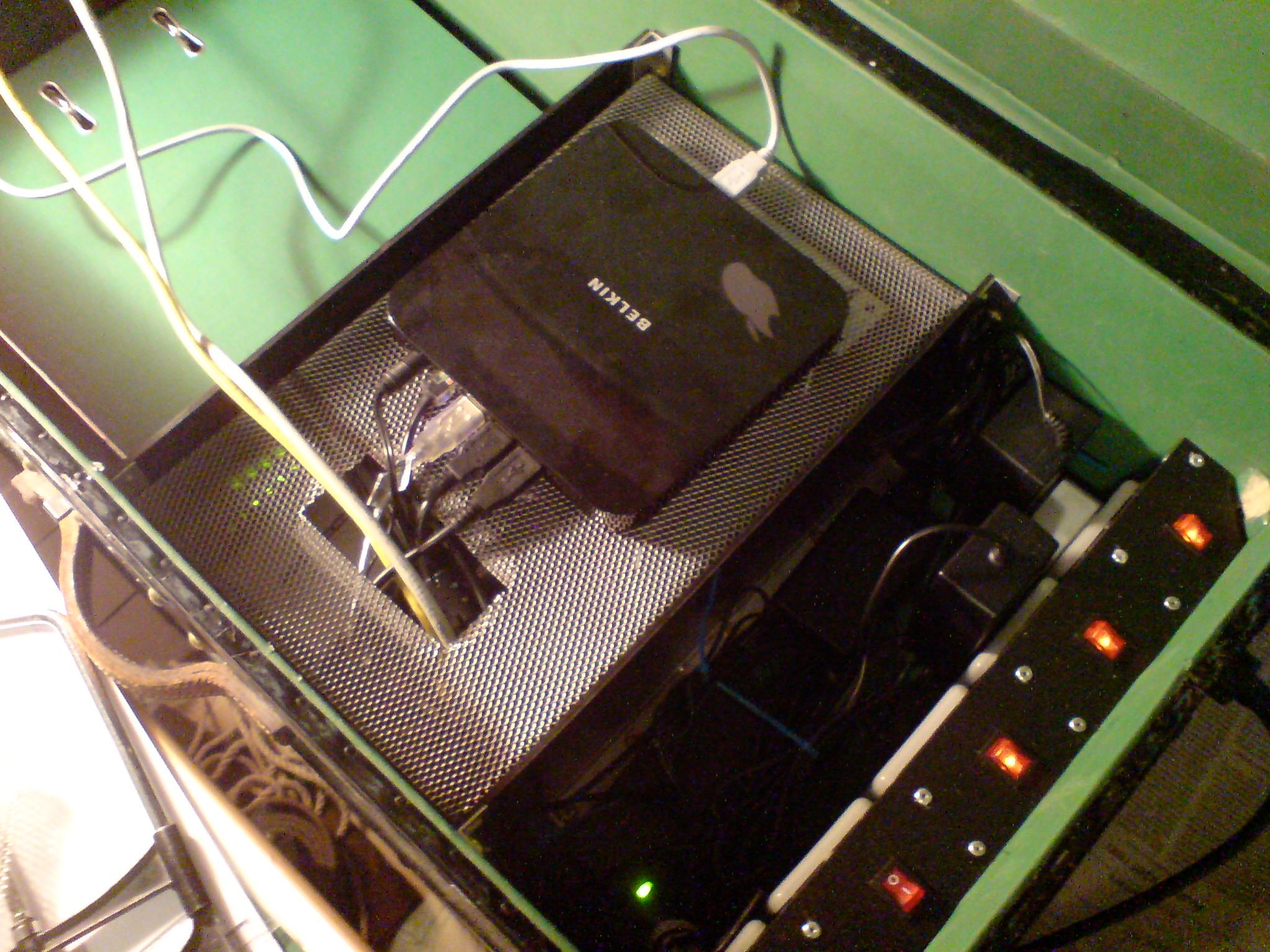 XXL Switchbox With Extra Storage : 7 Steps - Instructables