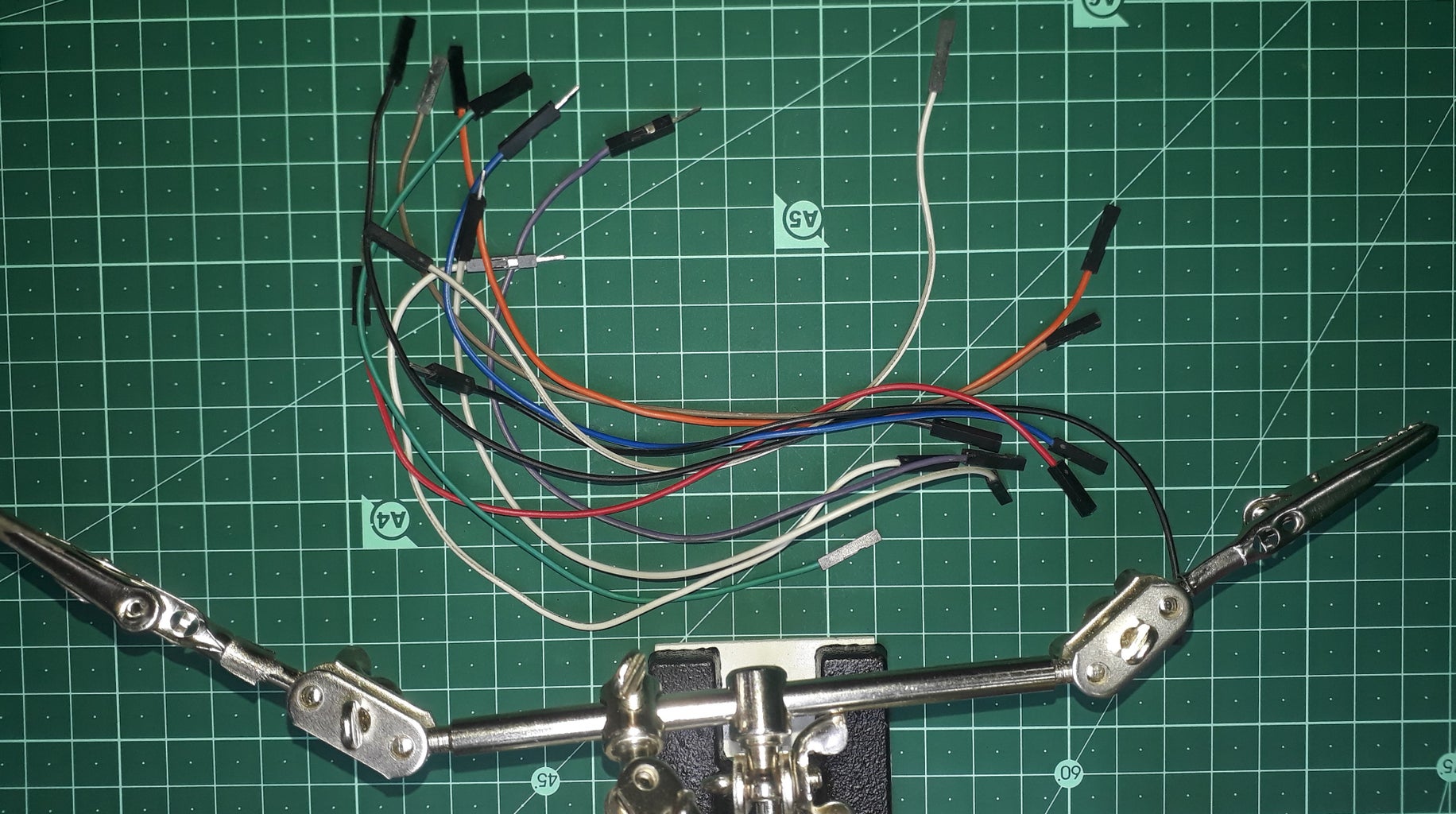 Arduino Controlling Multiple Pir Sensor On Same Bord 3 Steps Instructables