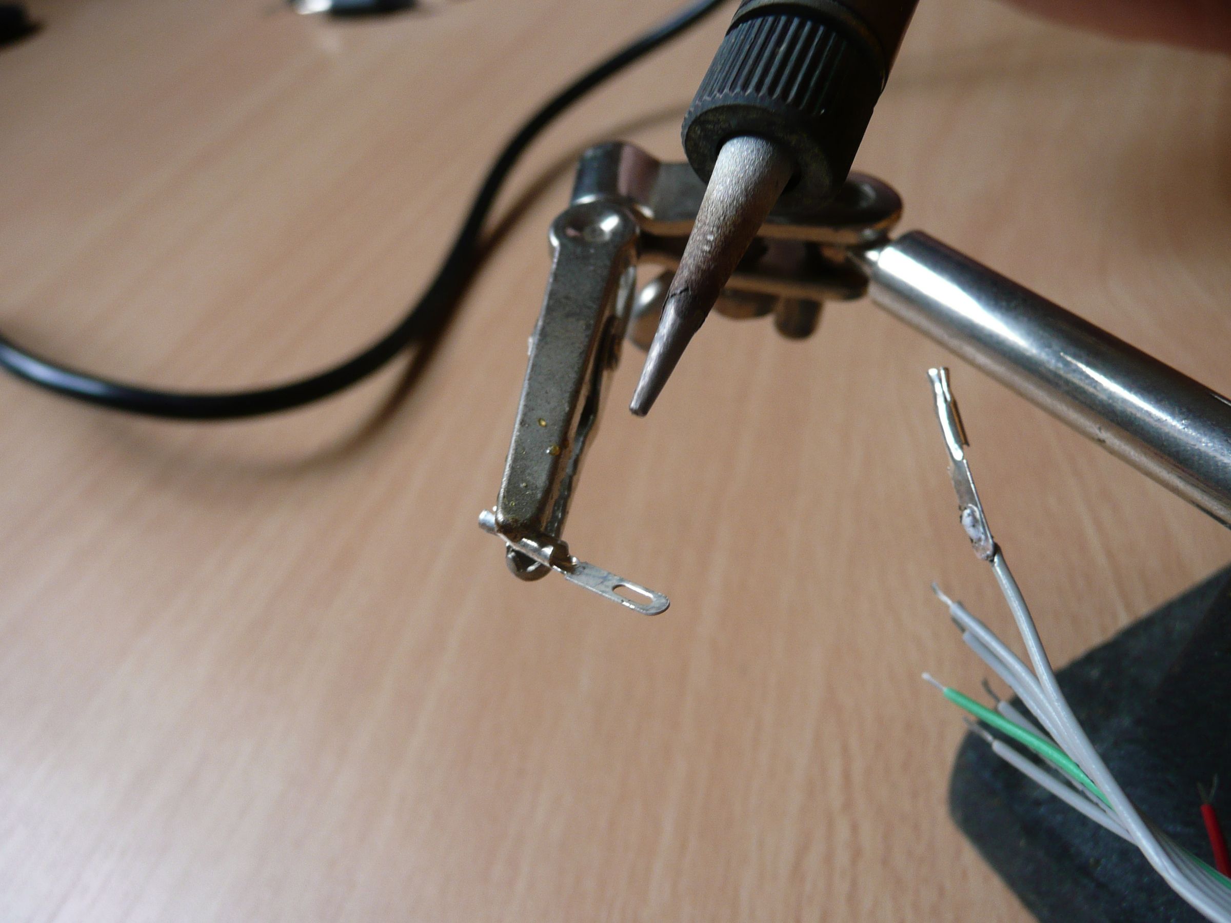 The IButton Garage-door Opener (Arduino) : 10 Steps (with Pictures ...