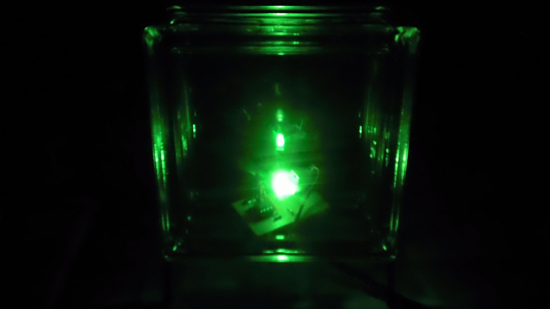 Color Changing Night Light With ATtiny : 8 Steps - Instructables