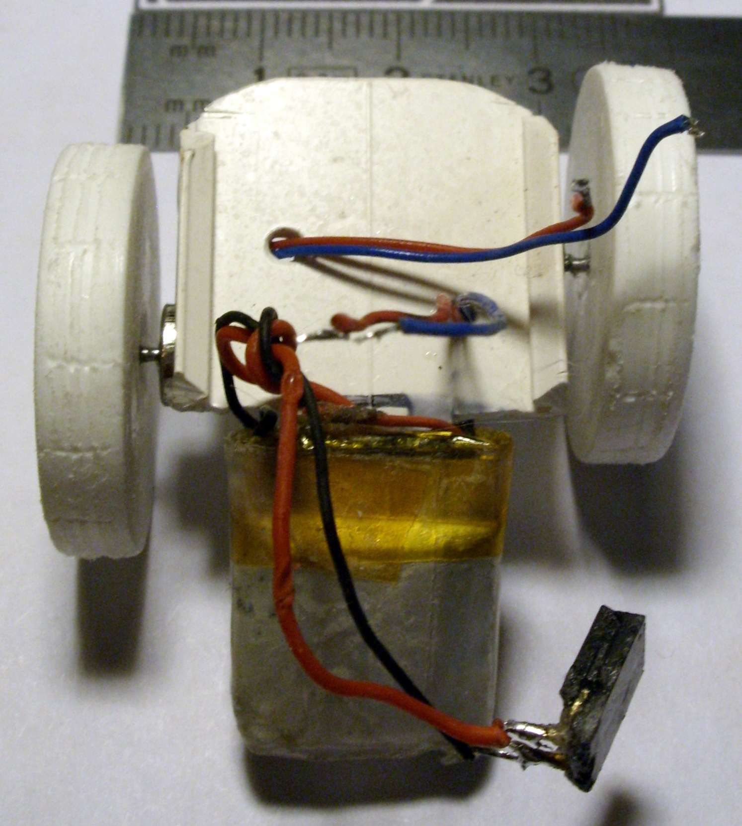 Mini 2-wheel Robot With IR Sensor Weight 14gr and ATTiny13 Soic : 4 ...