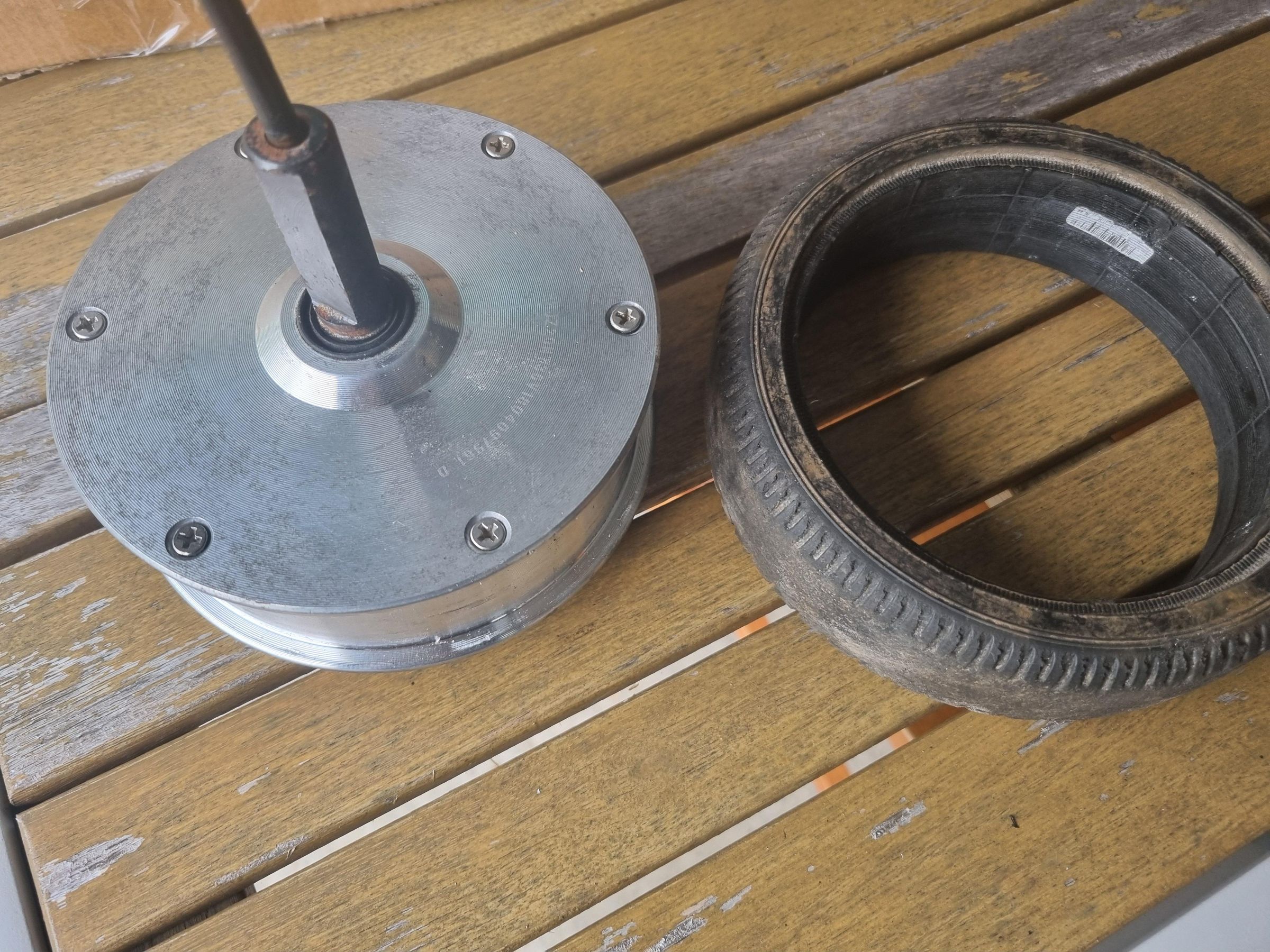 50 Bucks Direct Drive Wheel Base From a Hoverboard : 9 Steps ...