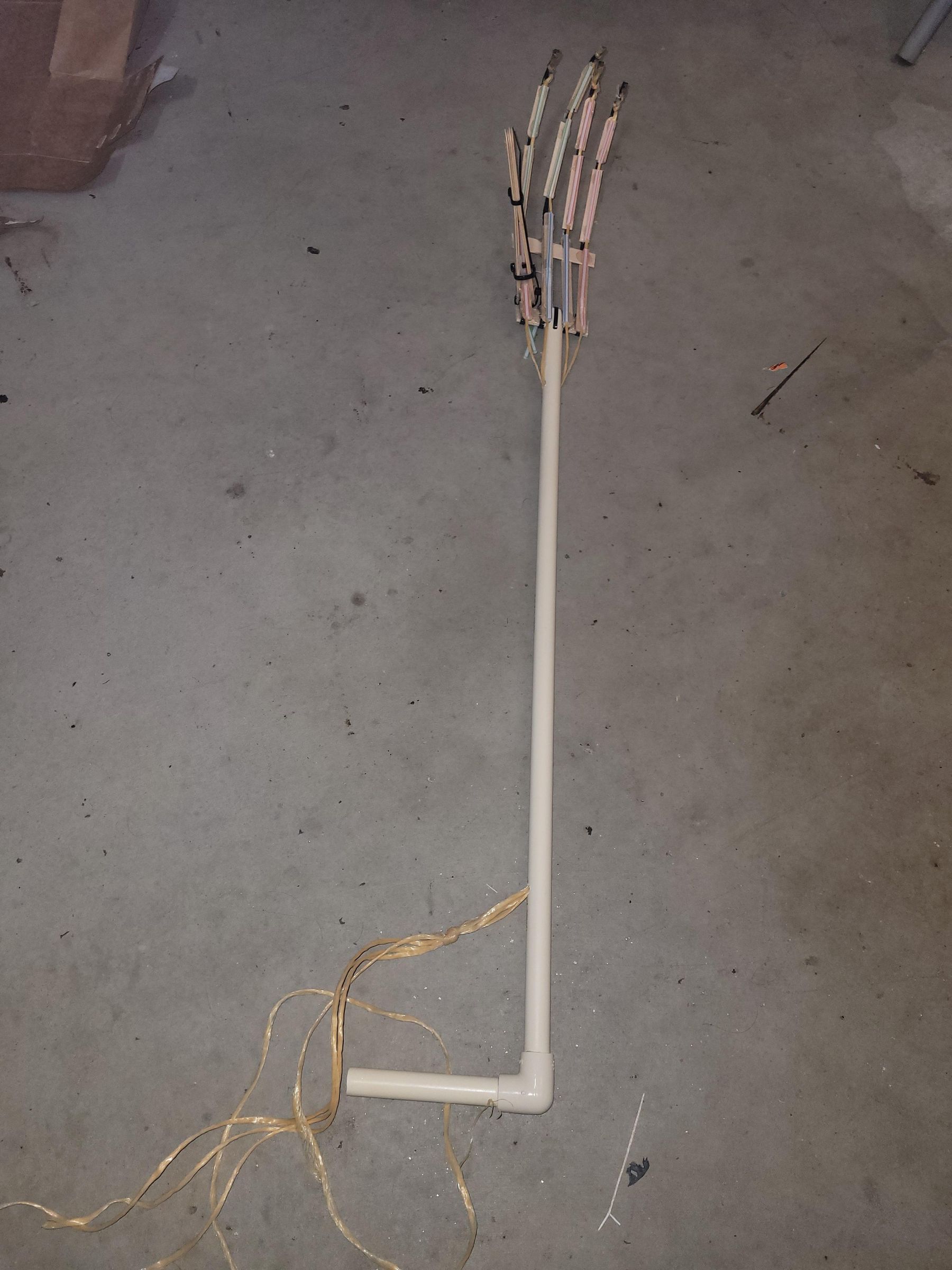 8 Foot Tall Skeleton From PVC, Pool Noodles, and Spray Foam : 8 Steps ...