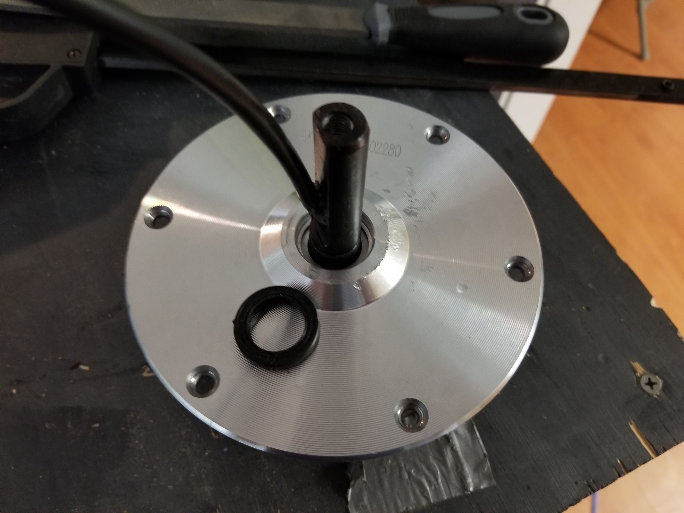 Mounting Hoverboard Wheels Securely and Easily Onto Stateboard ...