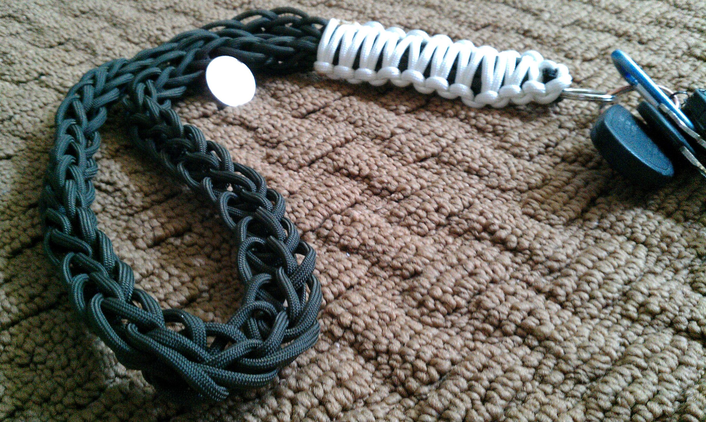 Spool Knit Paracord Lanyard : 6 Steps - Instructables