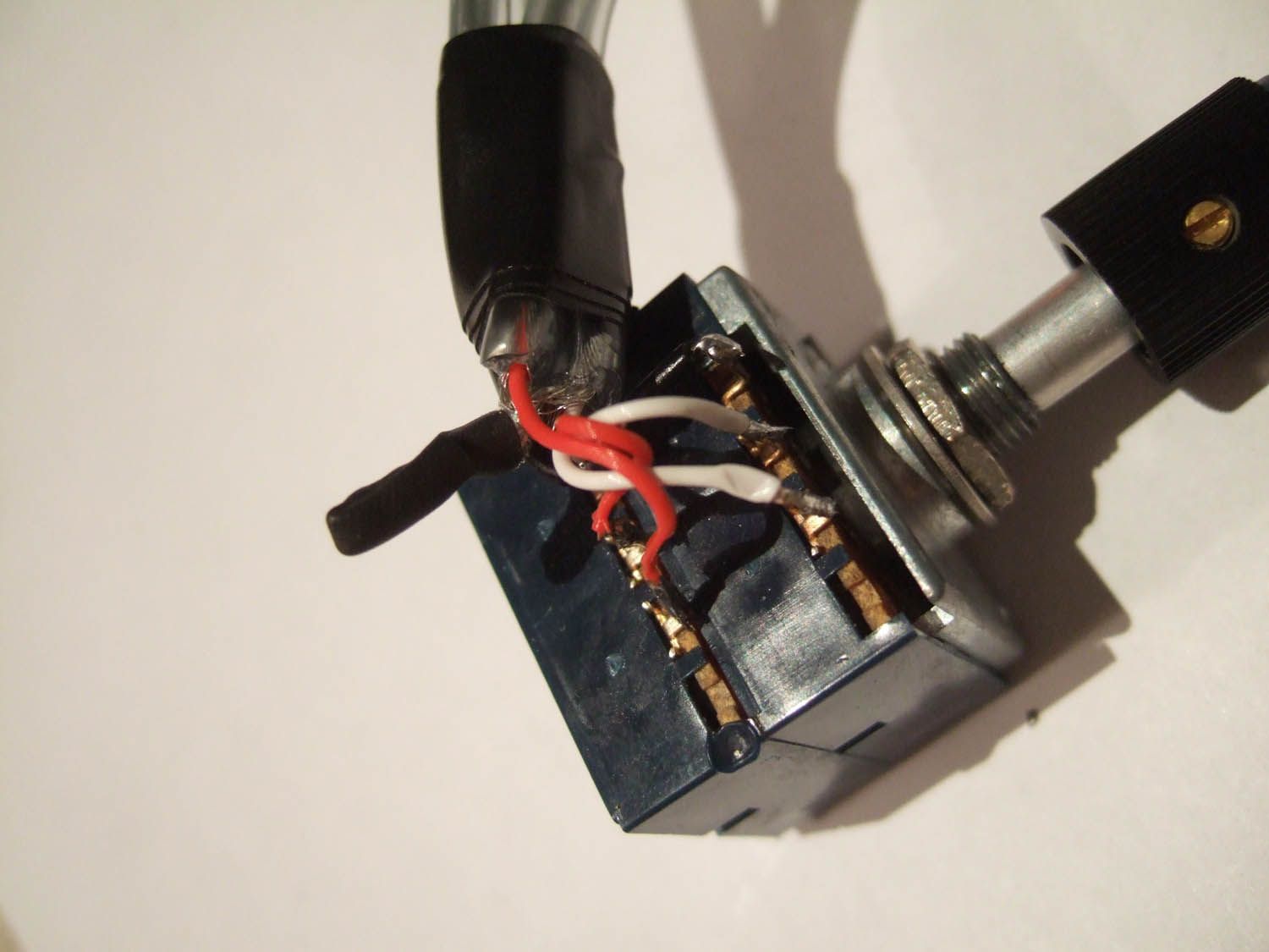 Apple Floppy Amp : 8 Steps (with Pictures) - Instructables