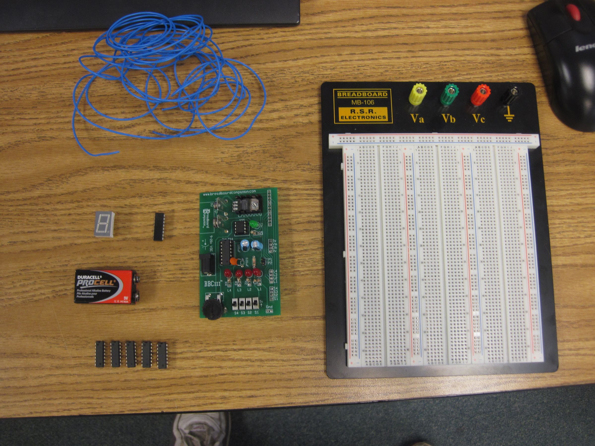 How to Make Your Birthday on a Breadboard Using a Seven Segment Display ...