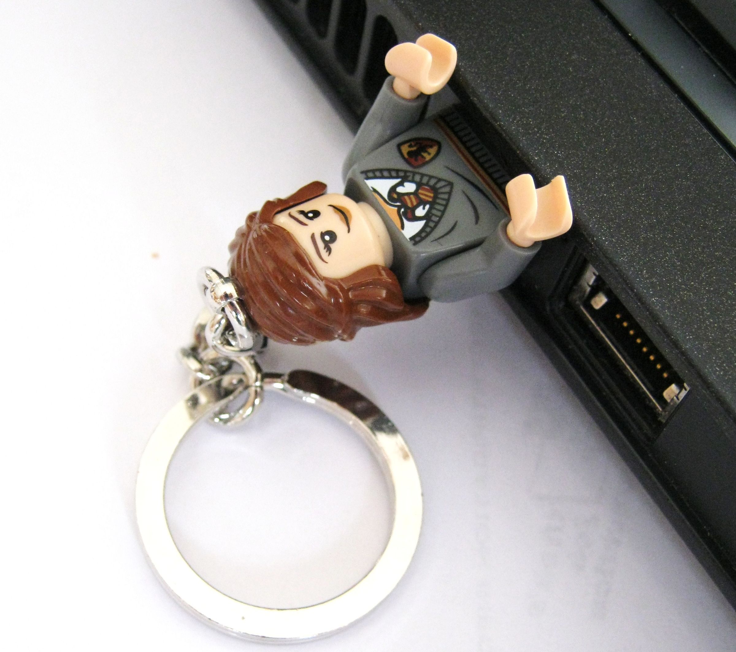 LEGO Minifig USB Flash Drive - Instructables