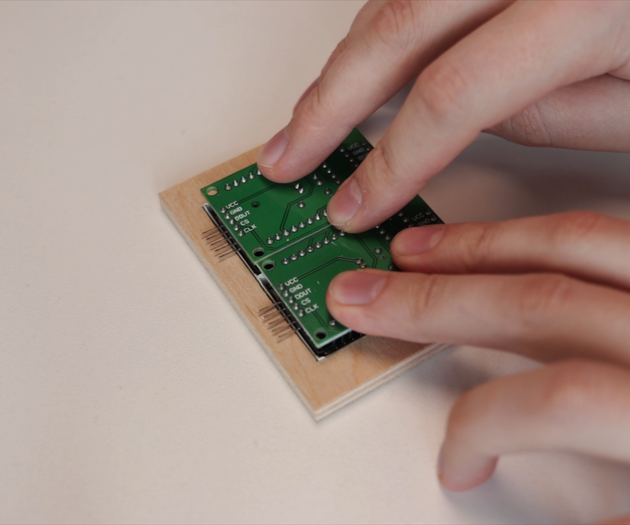 Scrolling Text Display (A to Z Guide) : 25 Steps (with Pictures) - Instructables