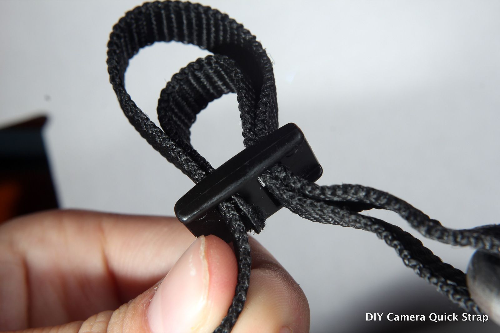 DIY Quick Camera Strap : 5 Steps (with Pictures) - Instructables