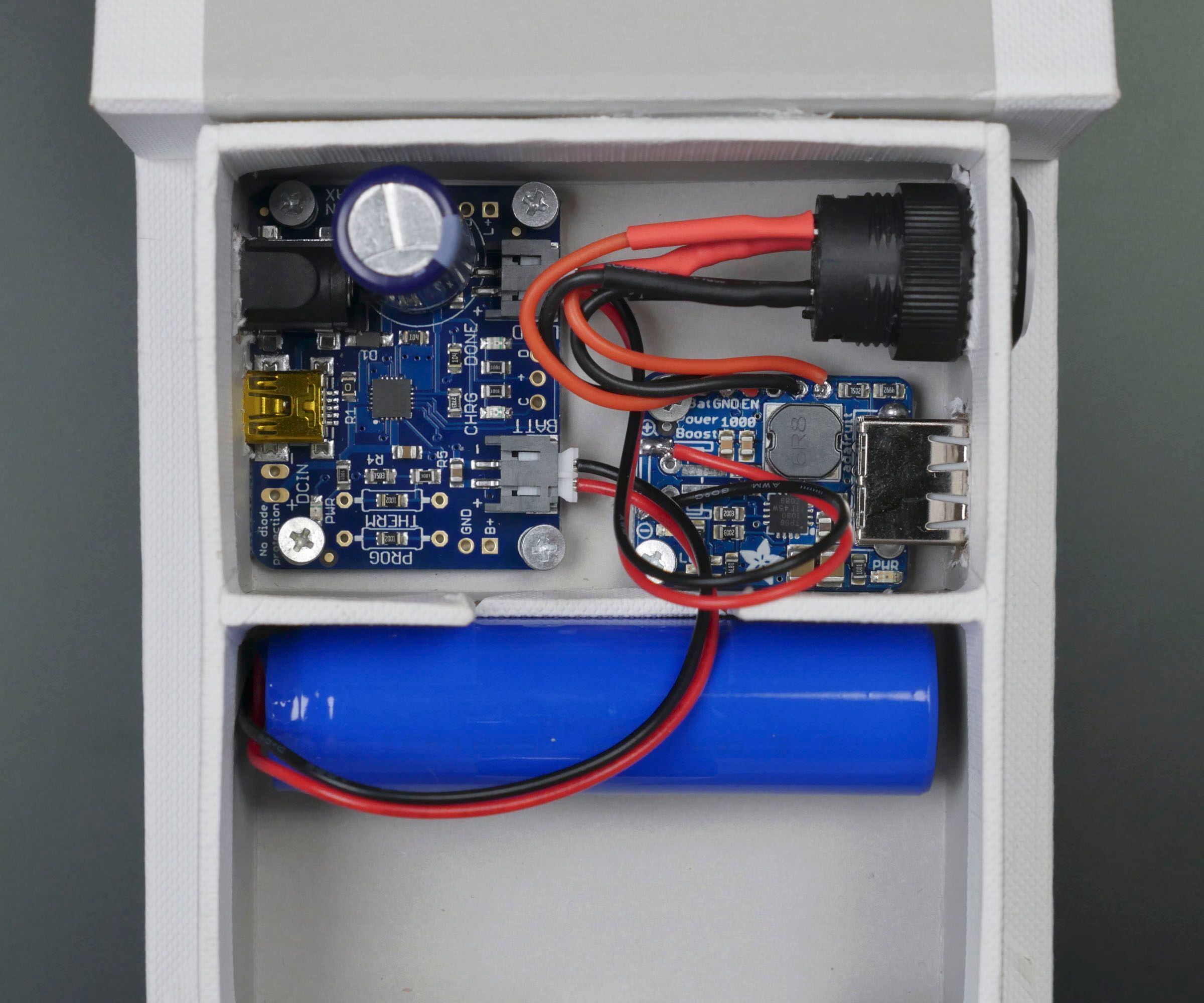Solar USB Charger : 10 Steps (with Pictures) - Instructables