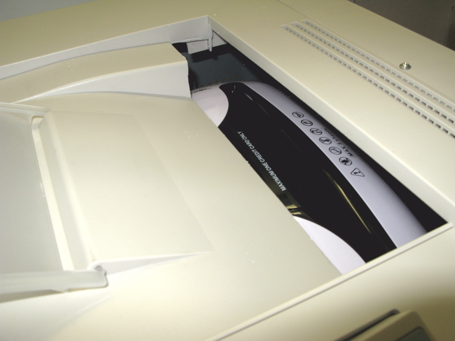 Turn a Dead Printer Into a Shredder : 6 Steps (with Pictures) - Instructables