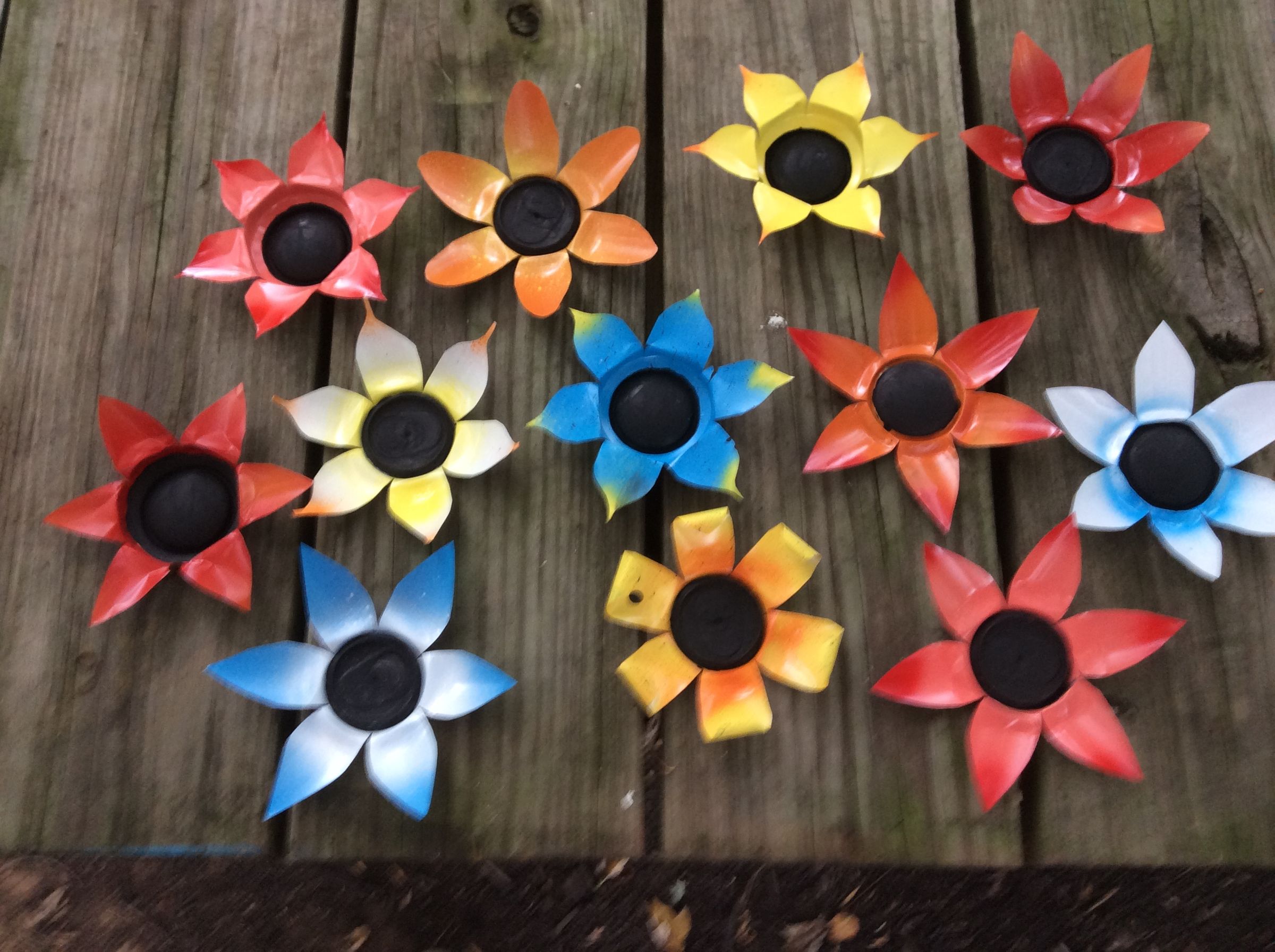 Recycled Can Flowers : 9 Steps - Instructables