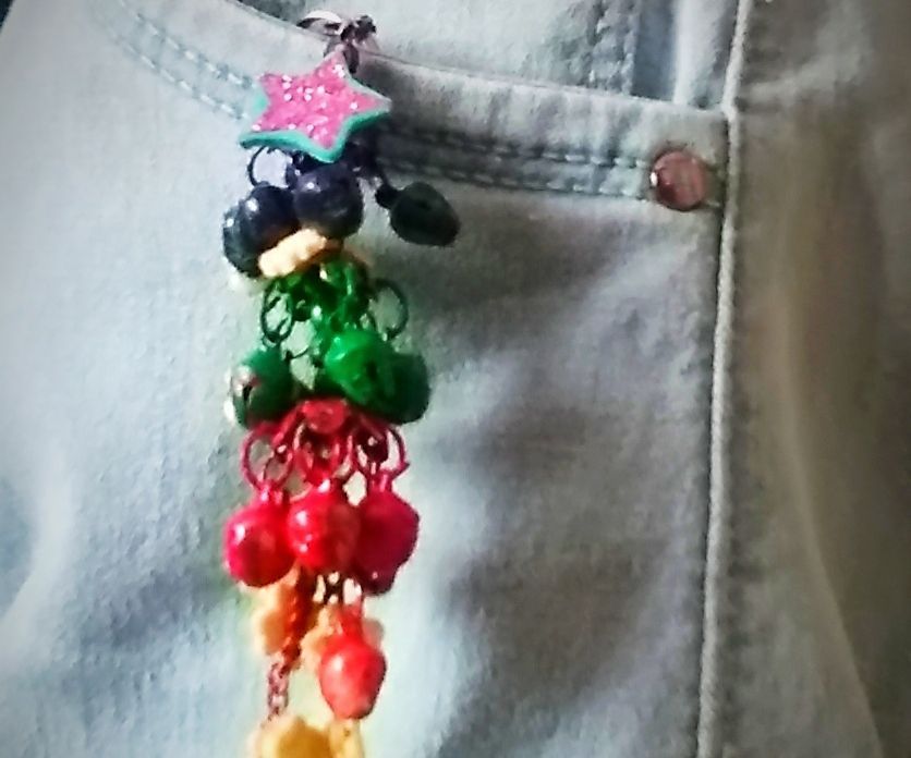 Rainbow Colored DIY Decorative Key Chain... : 3 Steps - Instructables