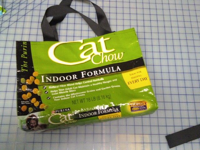 Funky Recycled Pet Food Bag Purse/tote. : 11 Steps (with Pictures ...