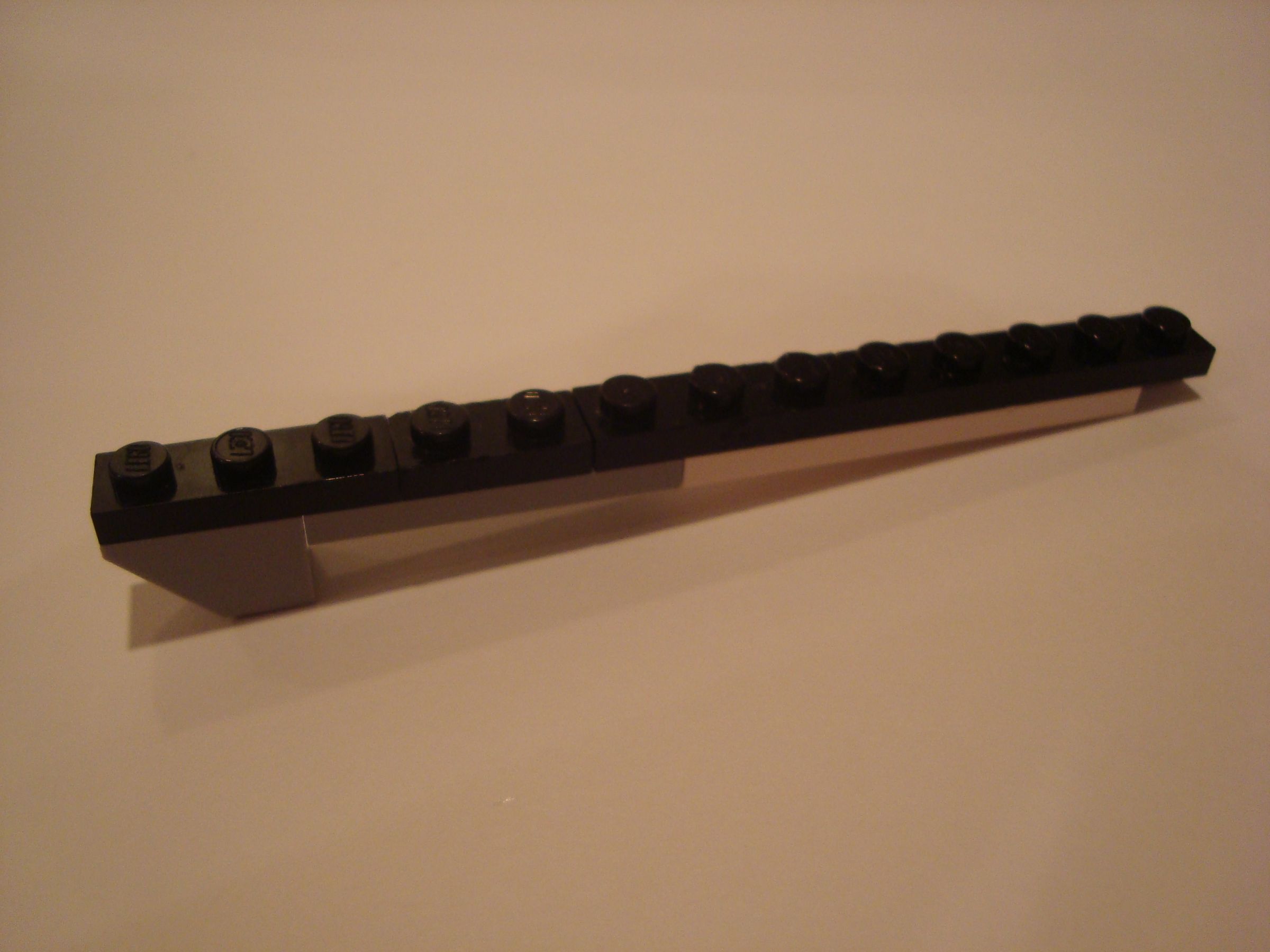 Lego Mass Effect M8 Assault Rifle. : 4 Steps - Instructables