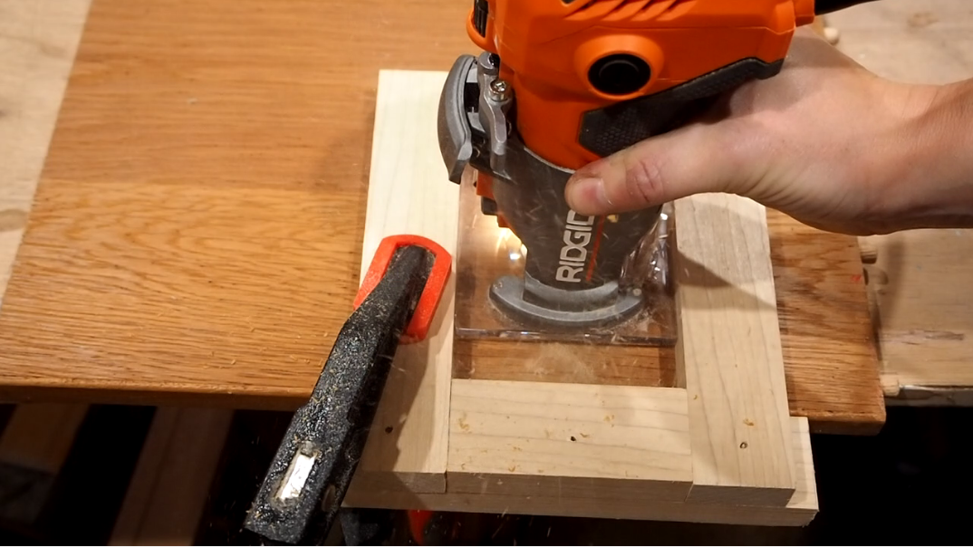 Keyhole Router Bit Jig : 4 Steps (with Pictures) - Instructables