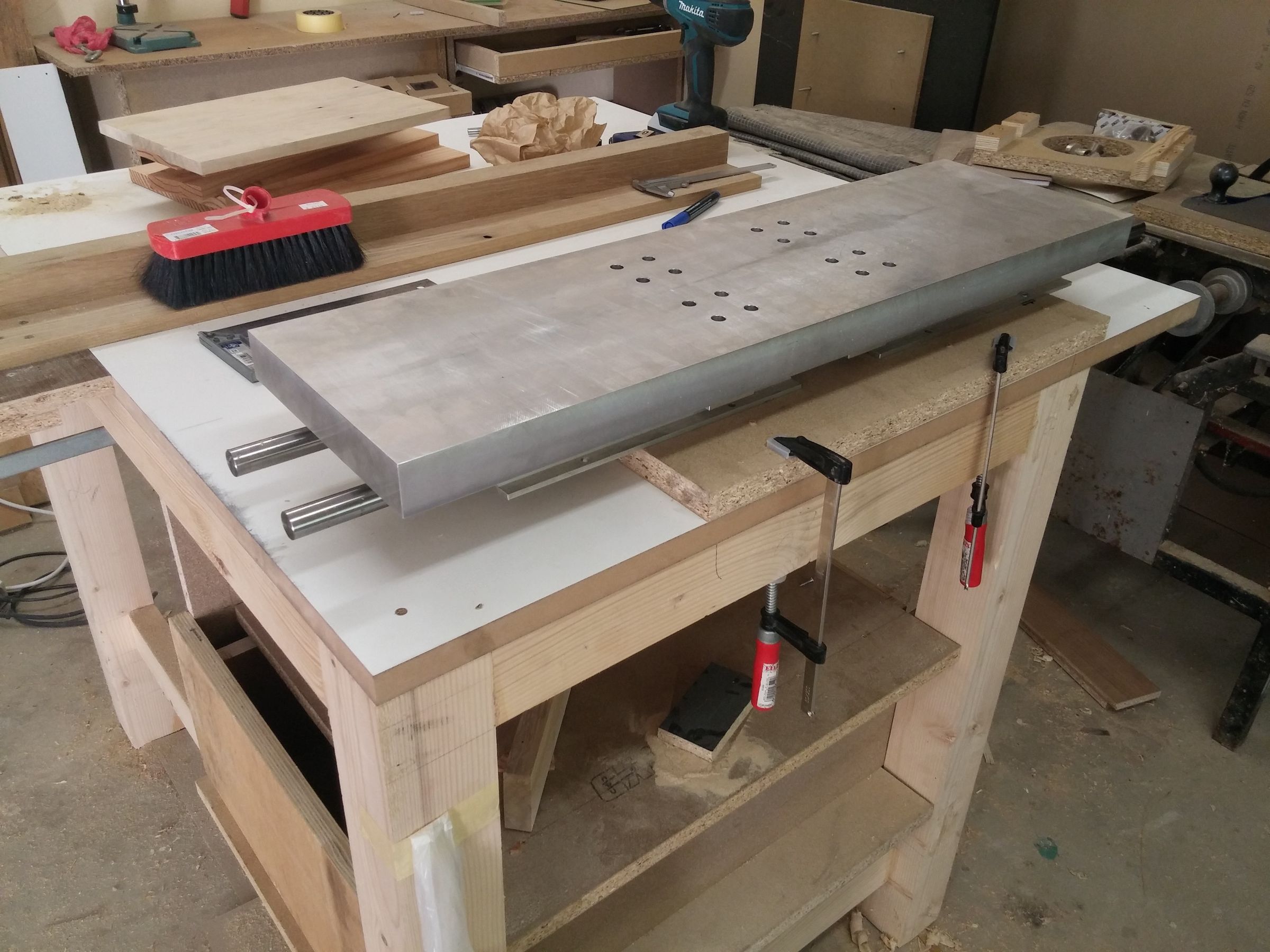 Aluminium Sliding Carriage : 8 Steps (with Pictures) - Instructables