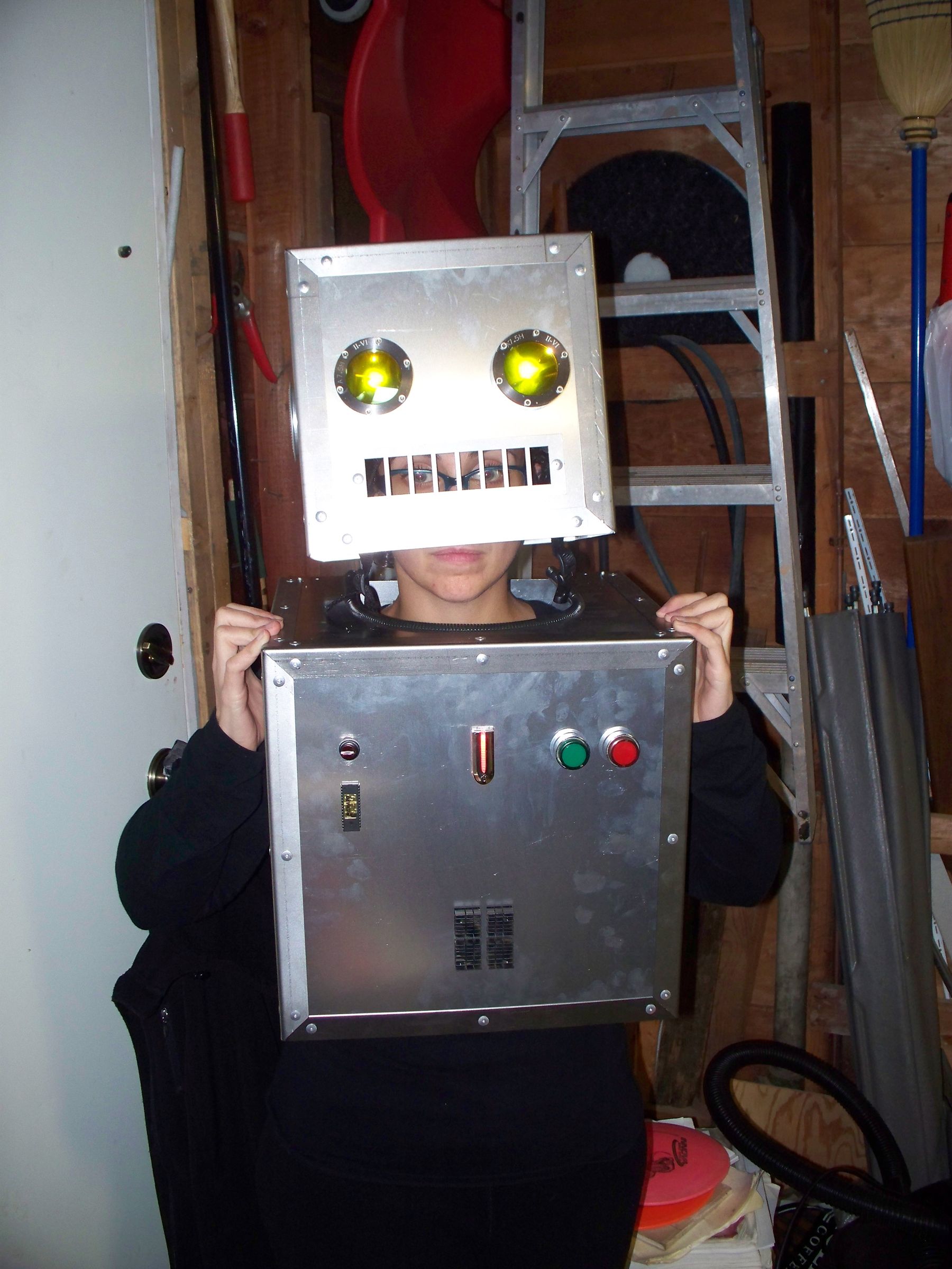 How to Build Robot Halloween Costumes. : 9 Steps (with Pictures ...