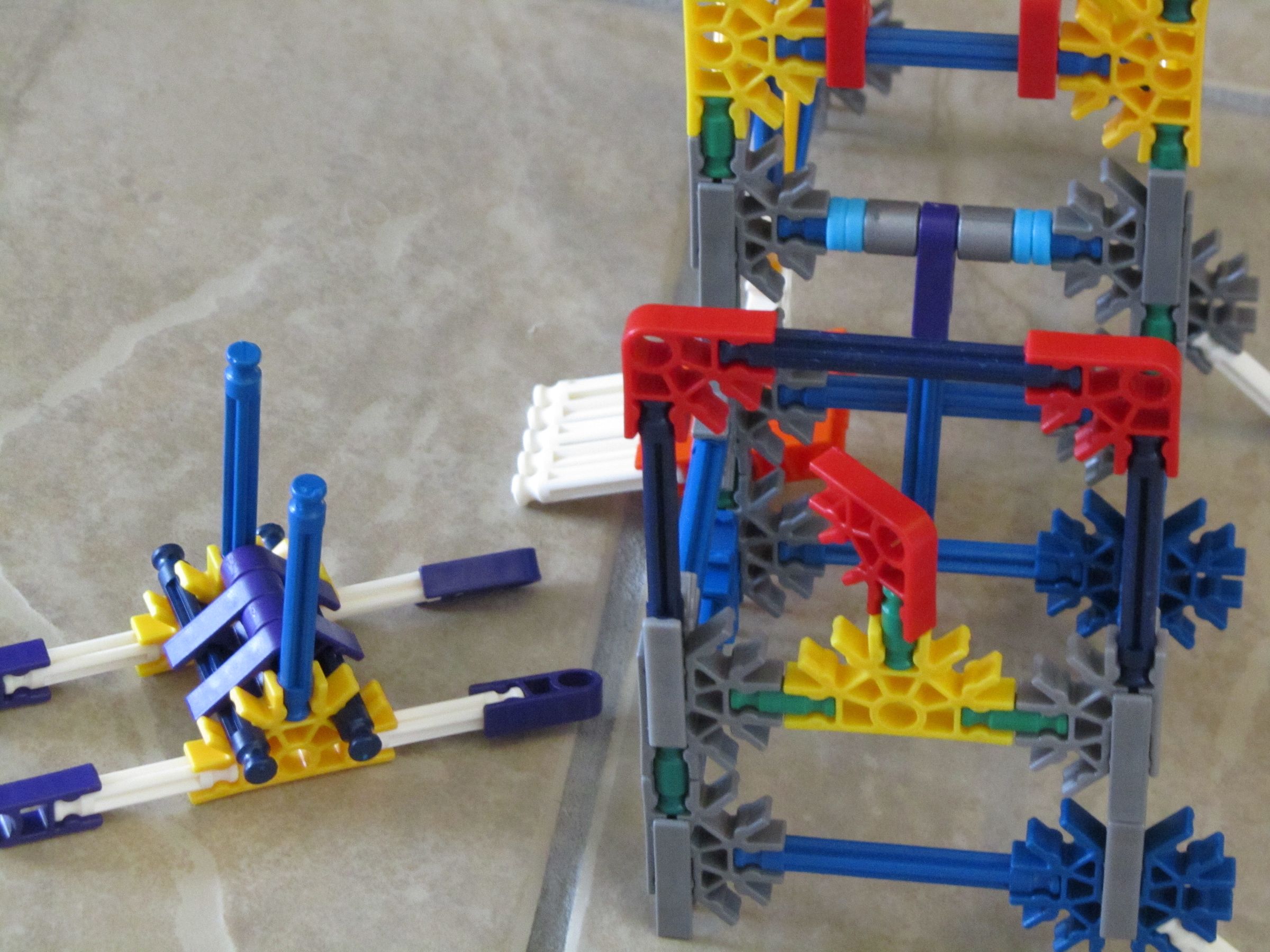 K'nex Ball Machine Maze Mania W/ Instructions : 8 Steps - Instructables