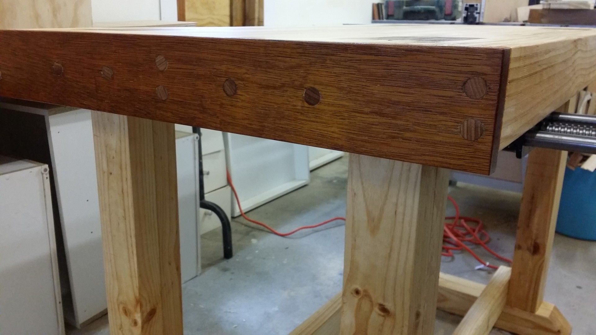 A Solid and Cheap 2x4 Workbench : 10 Steps (with Pictures) - Instructables