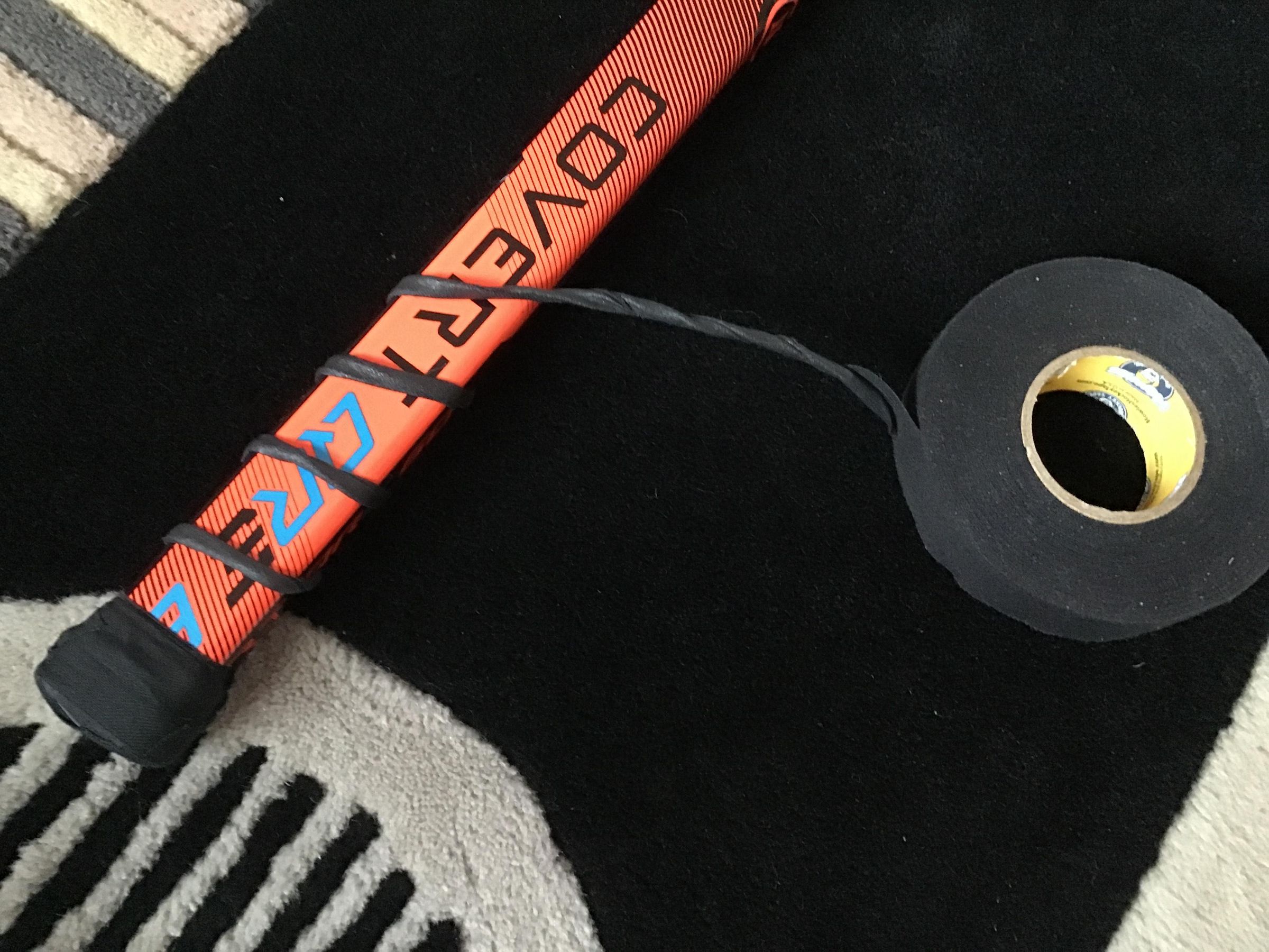 How to Tape the Top and Bottom of Your Hockey Stick : 13 Steps ...