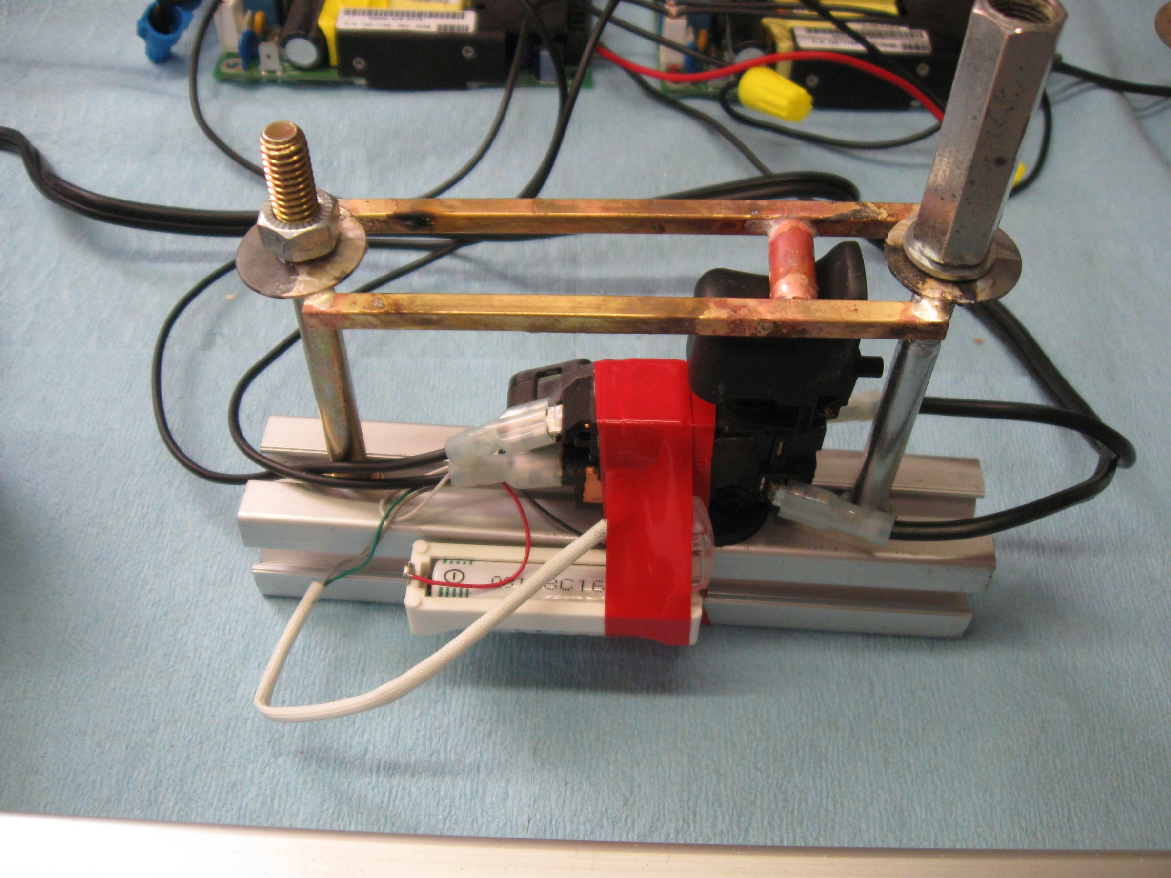 Mini Metal Lathe : 9 Steps (with Pictures) - Instructables
