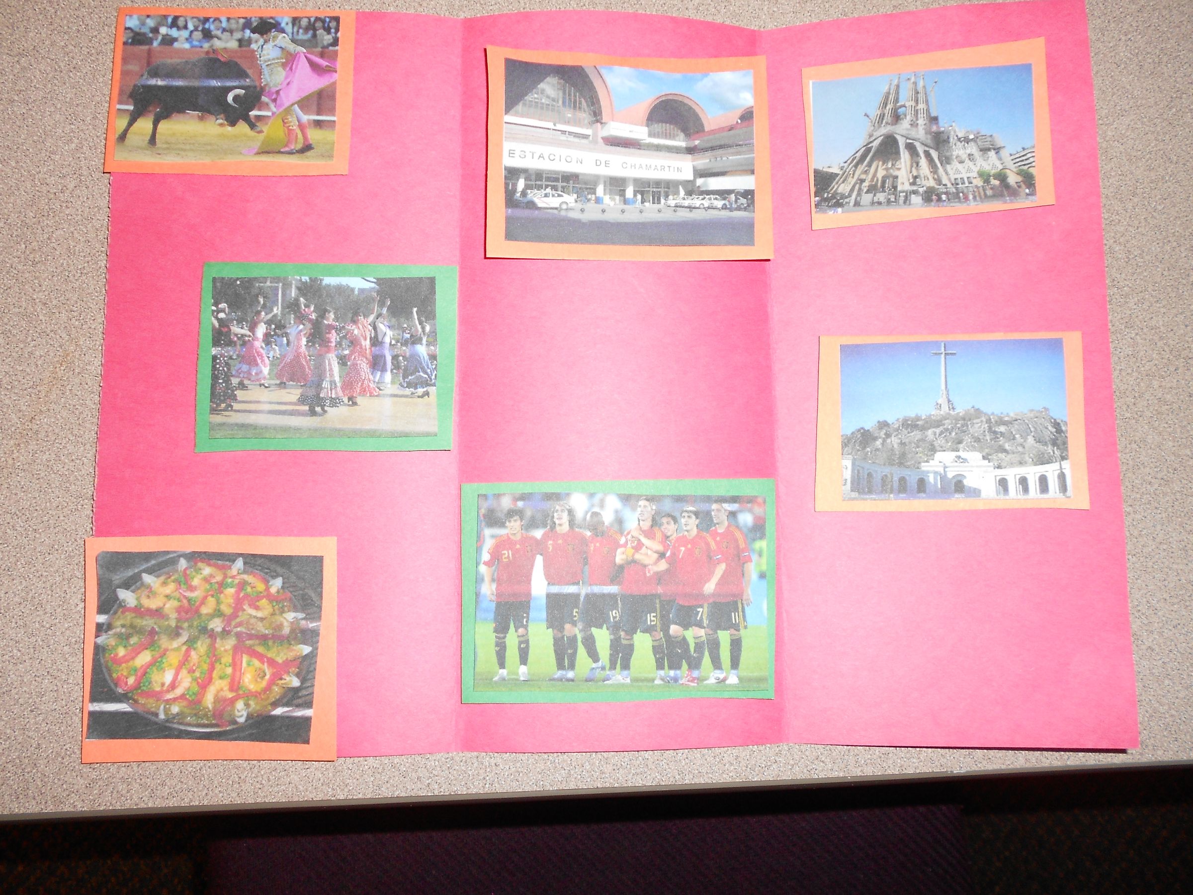 Travel Brochure in Spanish : 8 Steps - Instructables