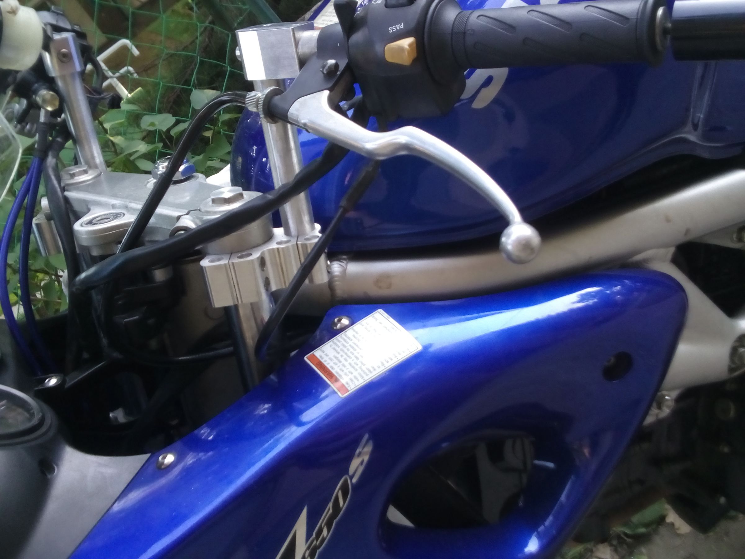 SV 650 S Handlebar Conversion : 5 Steps (with Pictures) - Instructables