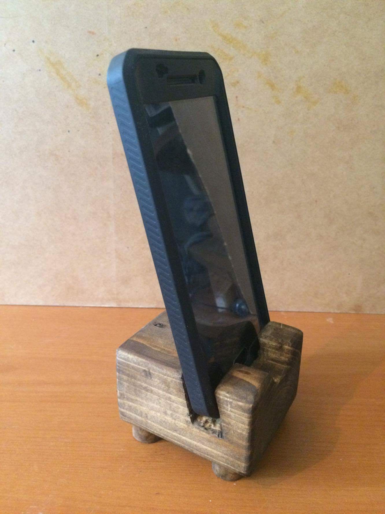 DIY Wooden Phone Stand : 7 Steps (with Pictures) - Instructables